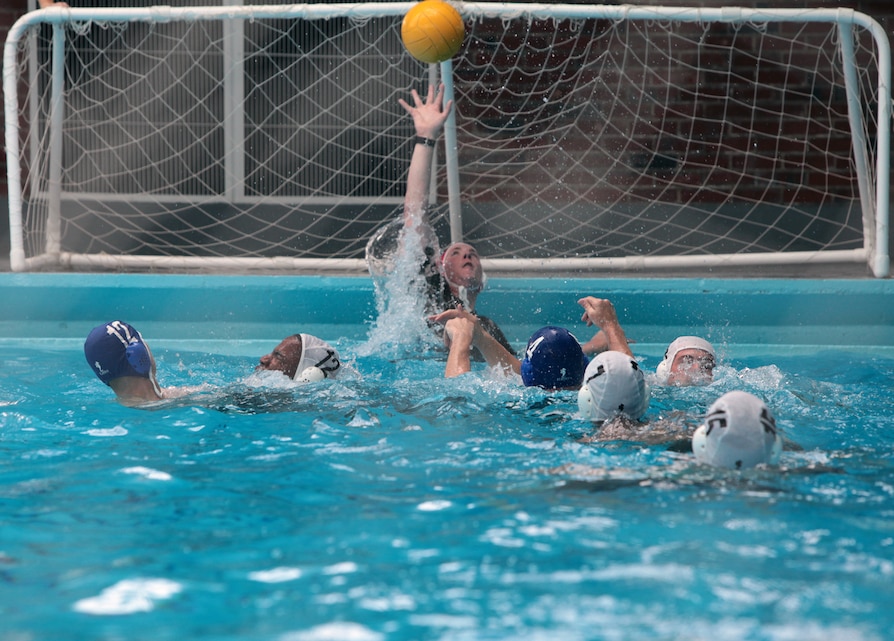 Water polo brings out Marines' competitive spirit > United States ...