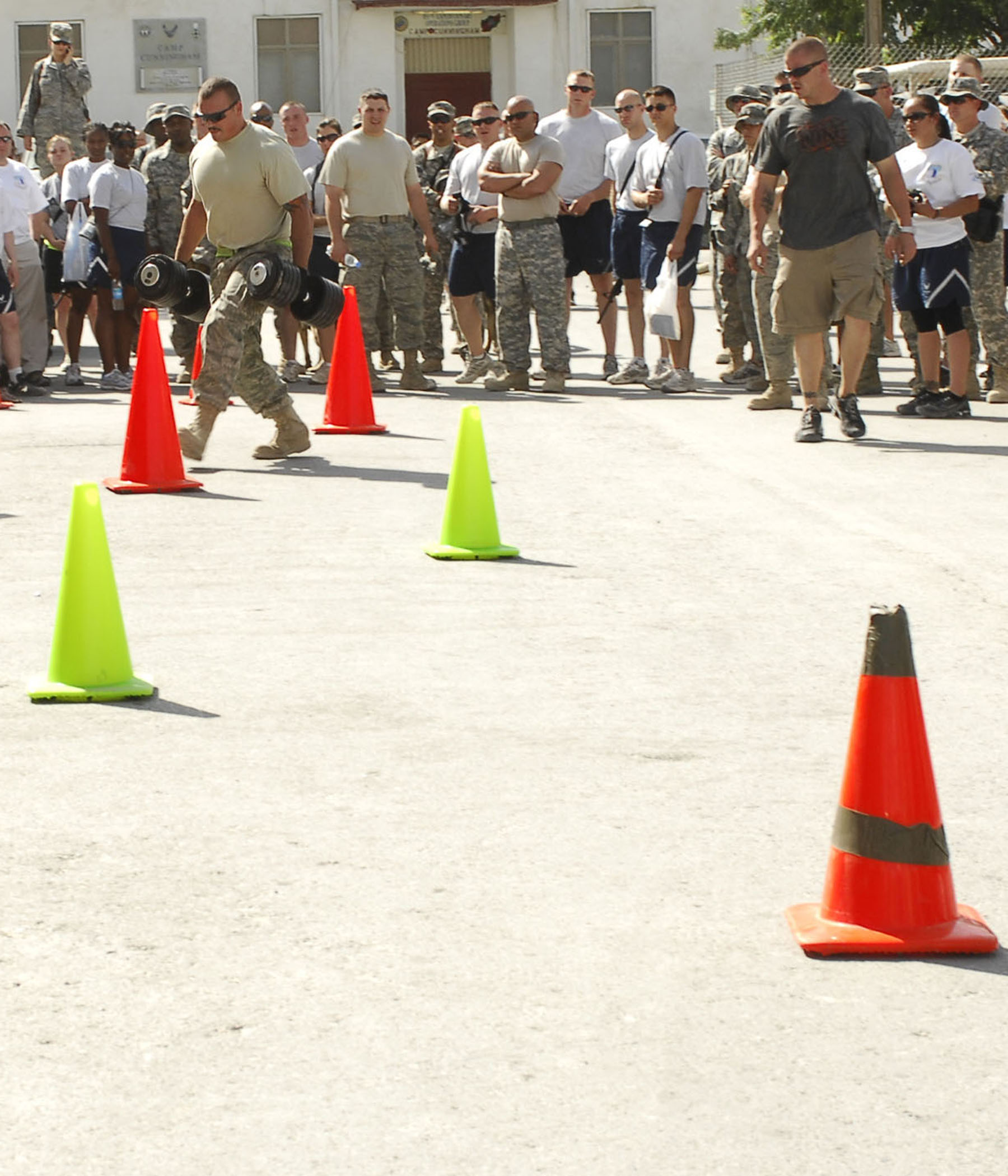 Strongman competition on Independence Day > U.S. Air Forces Central ...