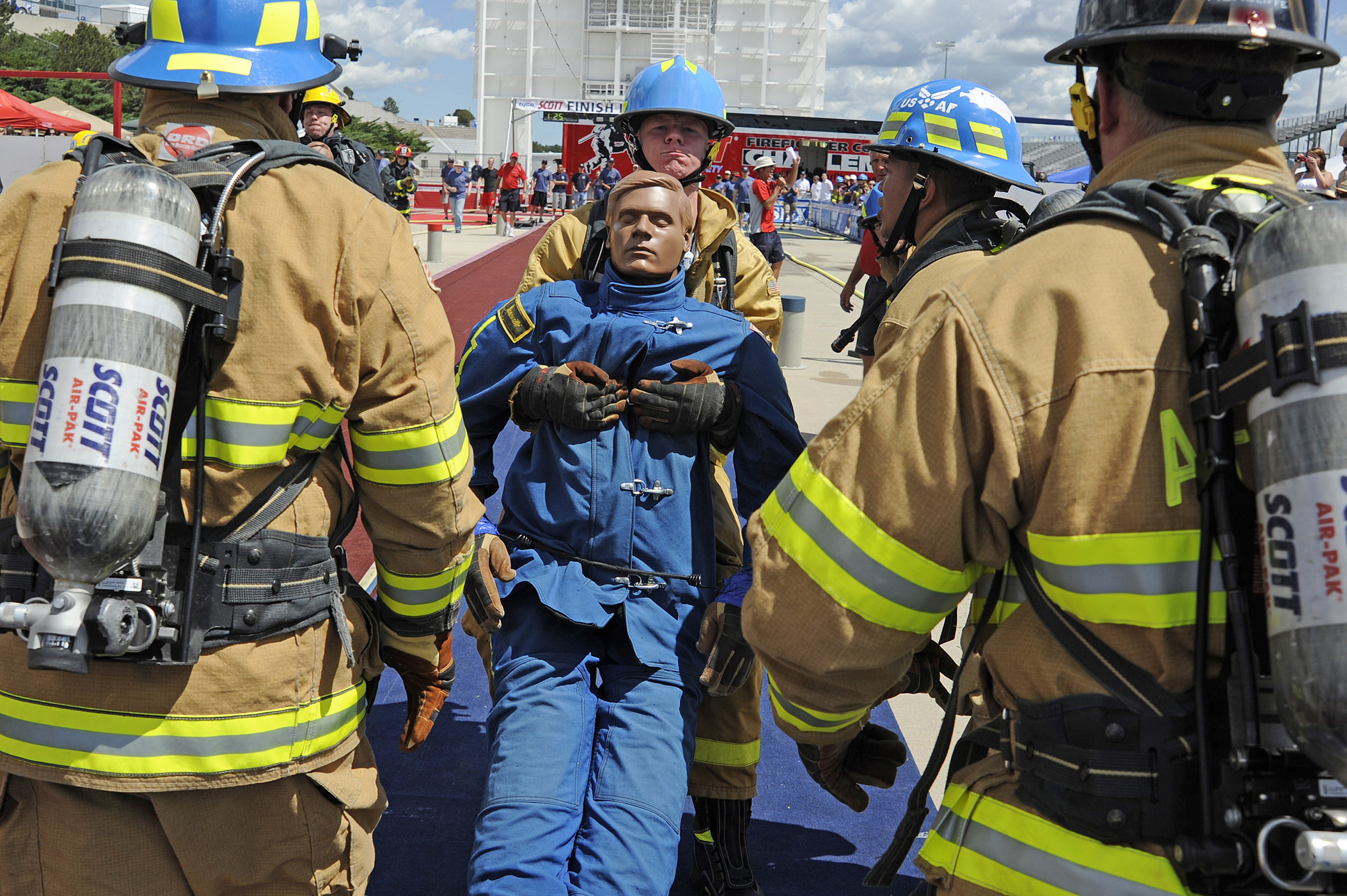 Firefighter challenge ensures firefighter fitness > United States Air ...