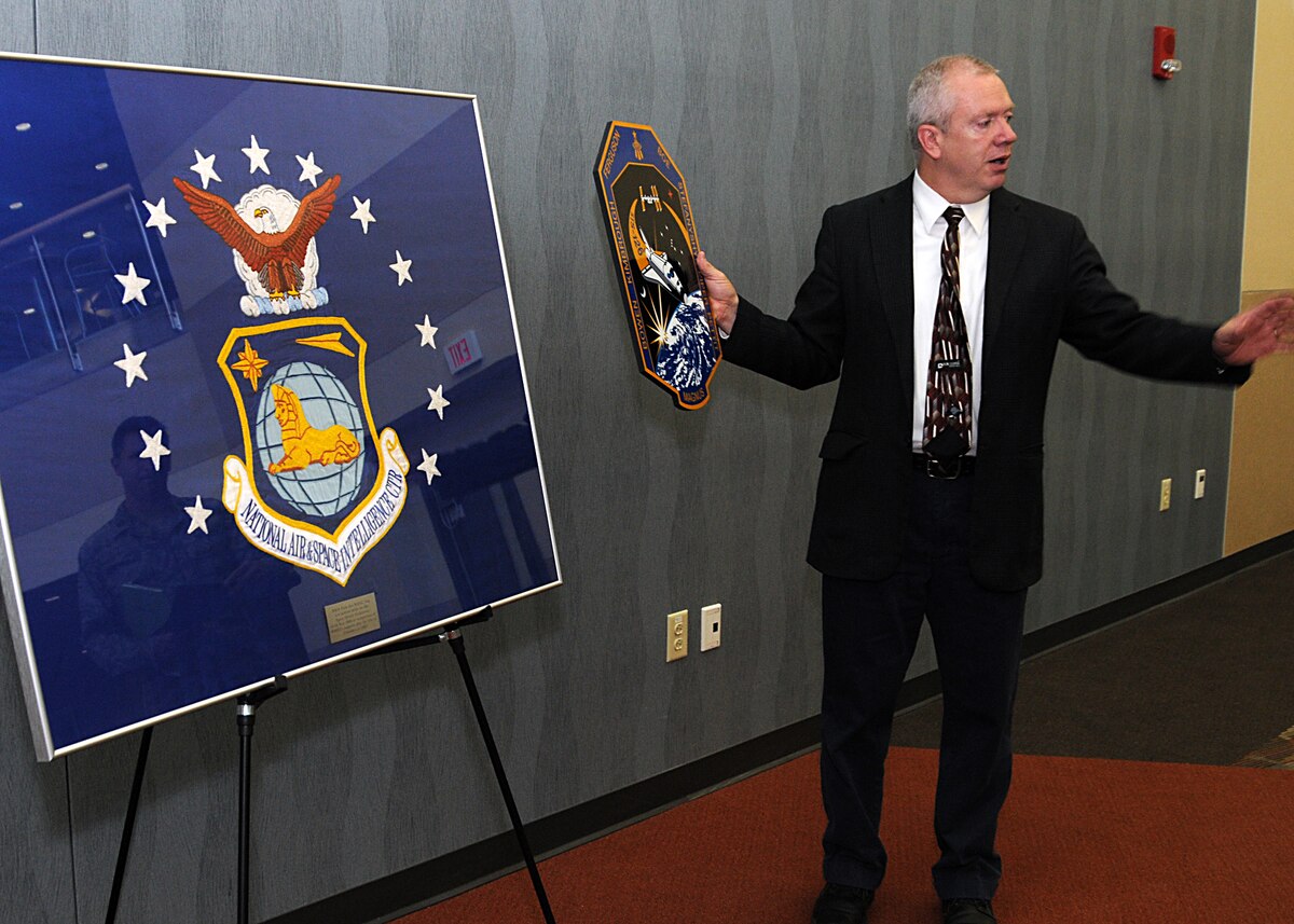 NASA honors NASIC for disaster support > Wright-Patterson AFB > Display
