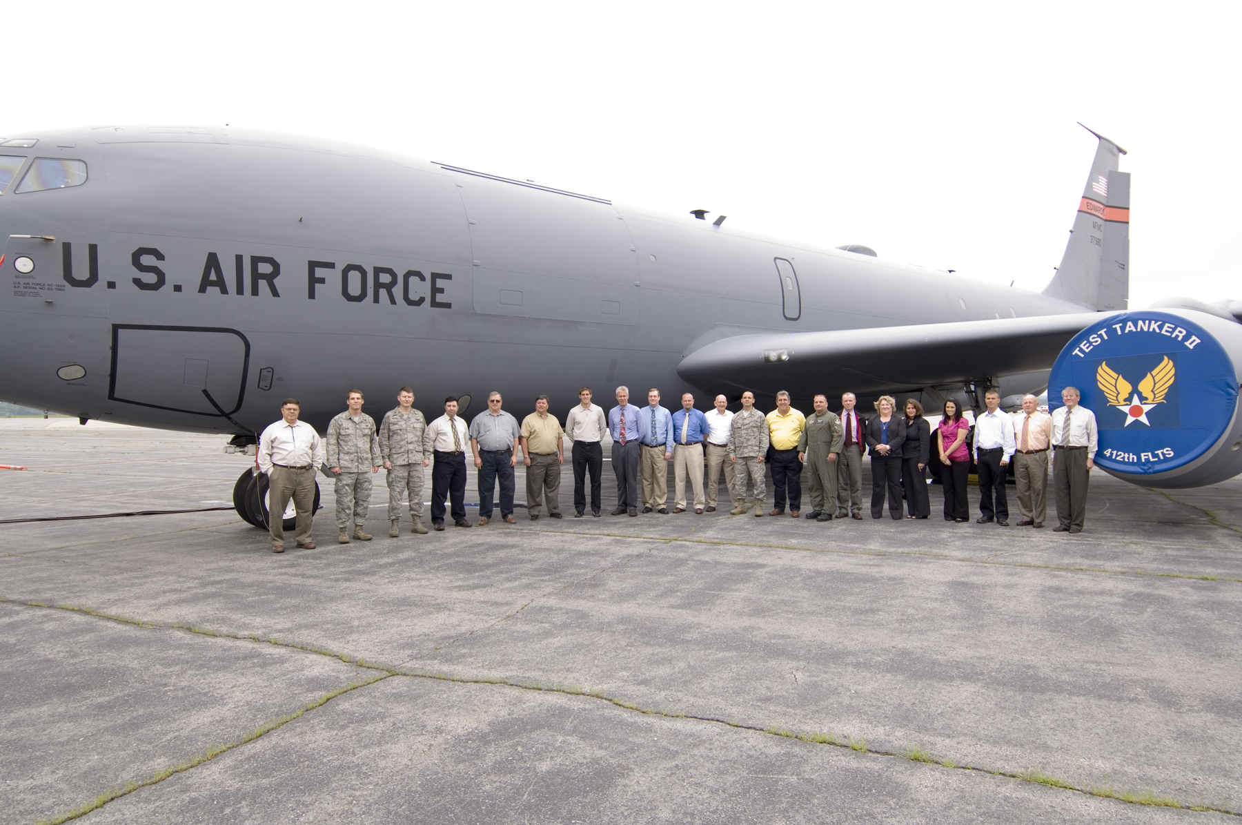Hanscom team works to upgrade airborne comm for top U.S. officials ...