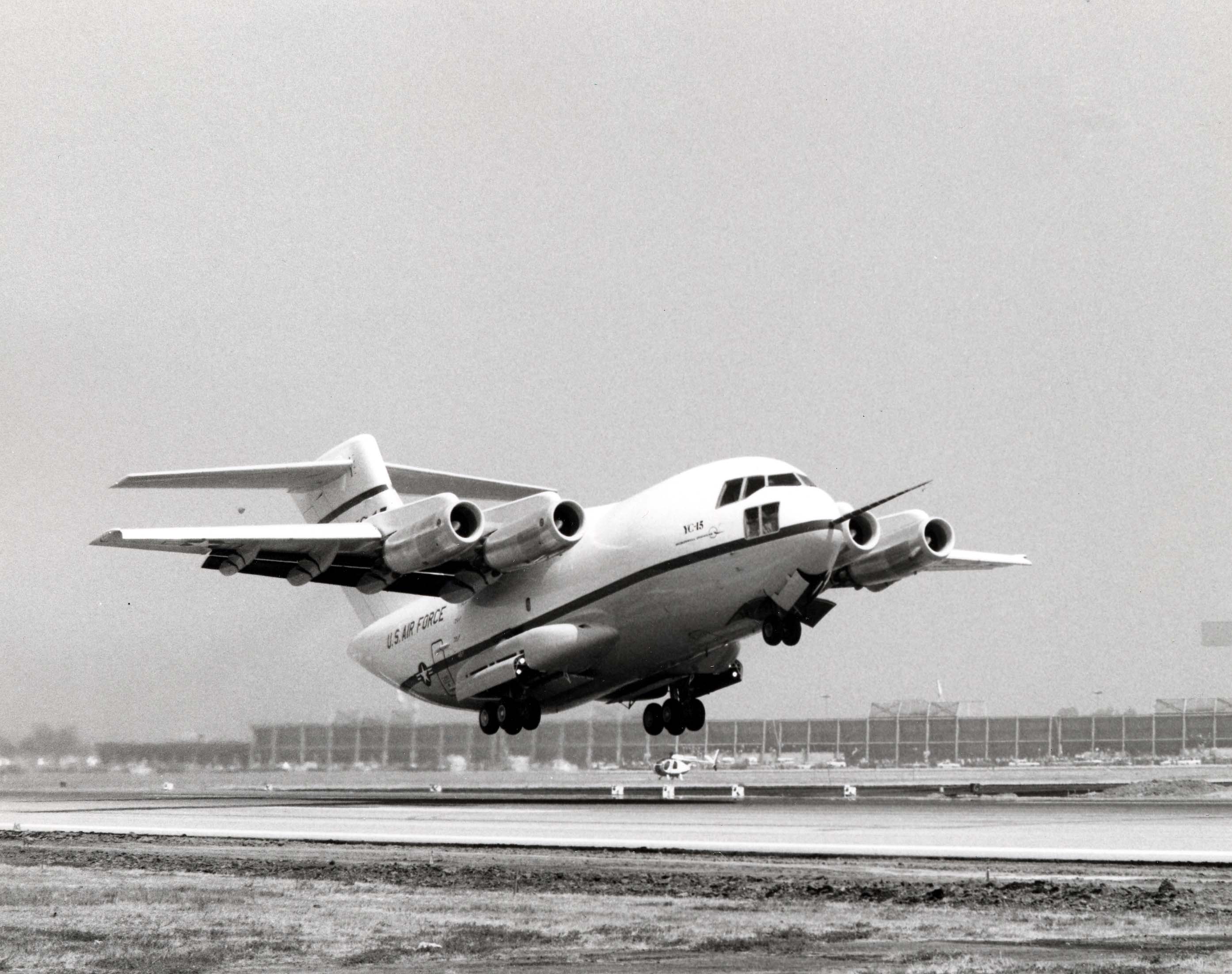 McDonnell-Douglas YC-15