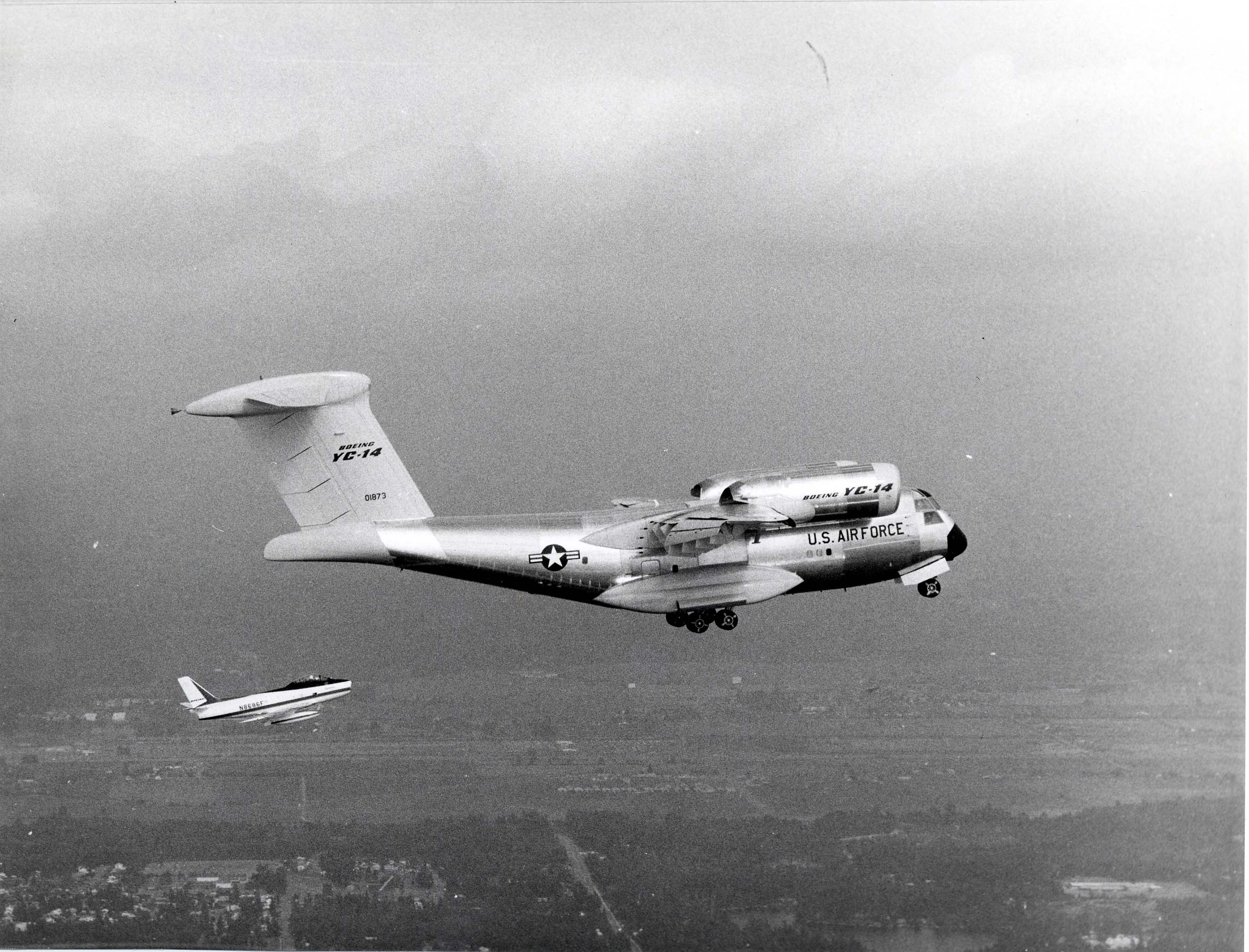 Boeing YC-14