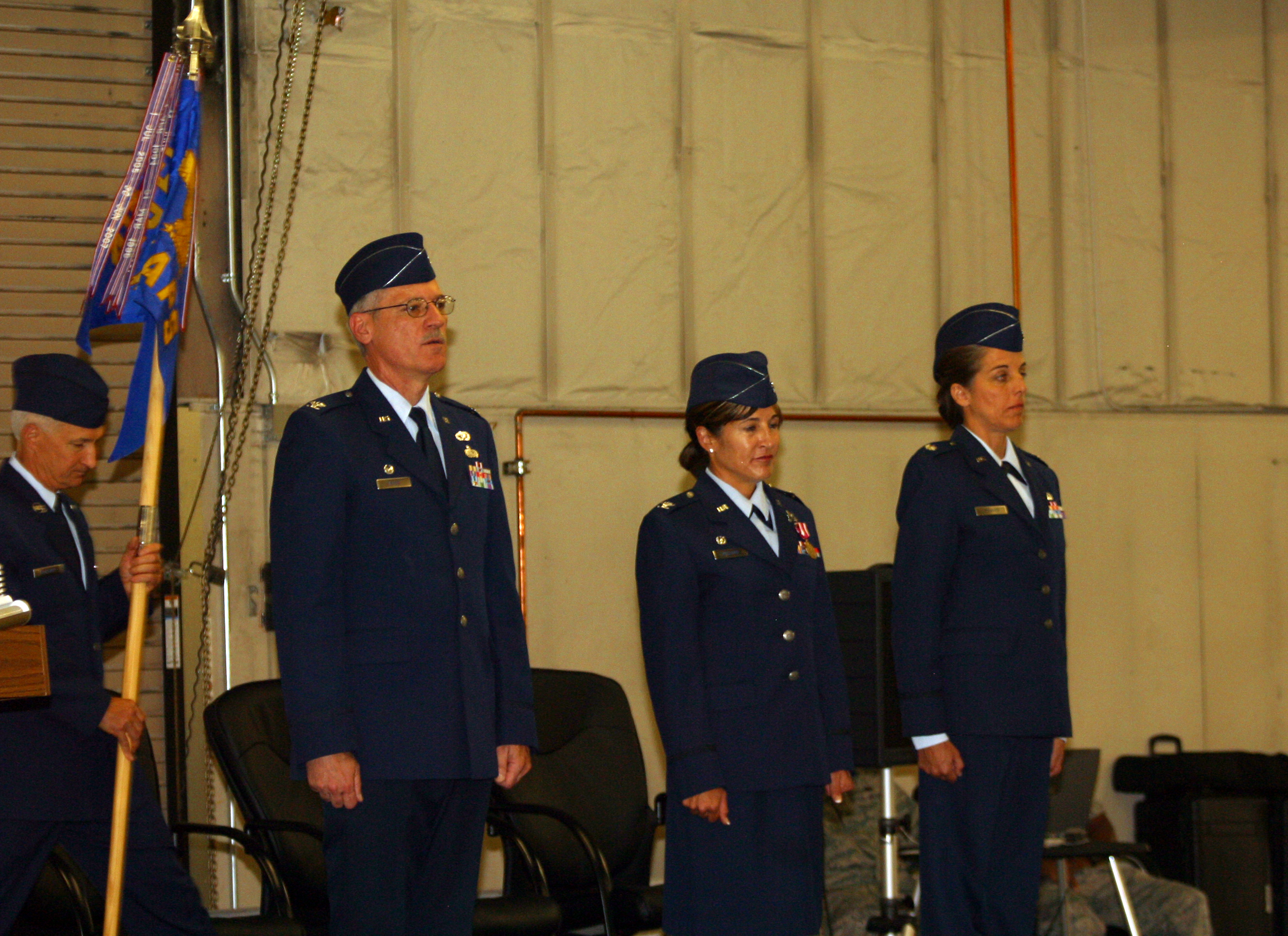 67th Aerial Port Squadron welcomes new commander > 419th Fighter Wing ...