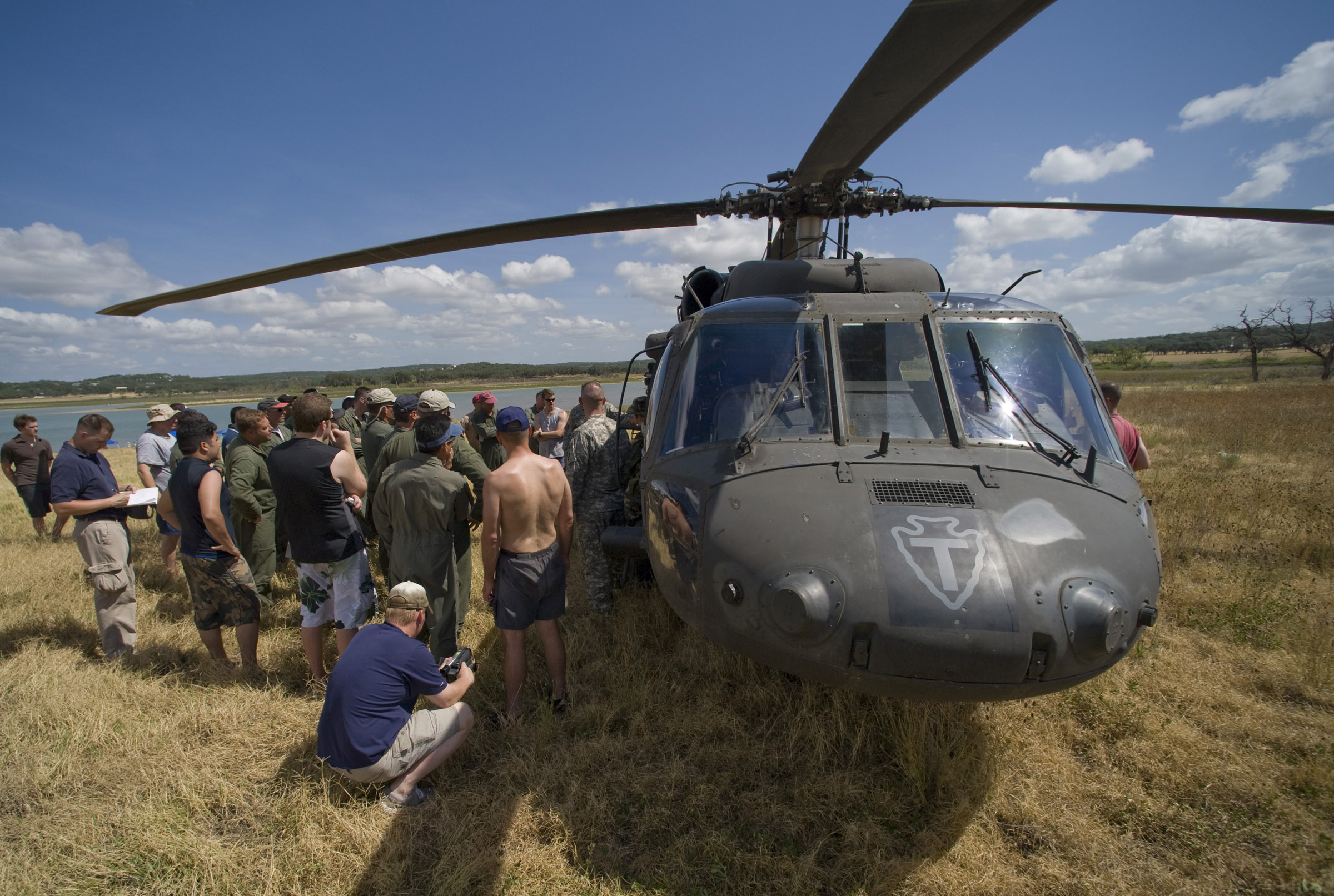 Air Guard flight crews undergo water survival training > Air Force ...