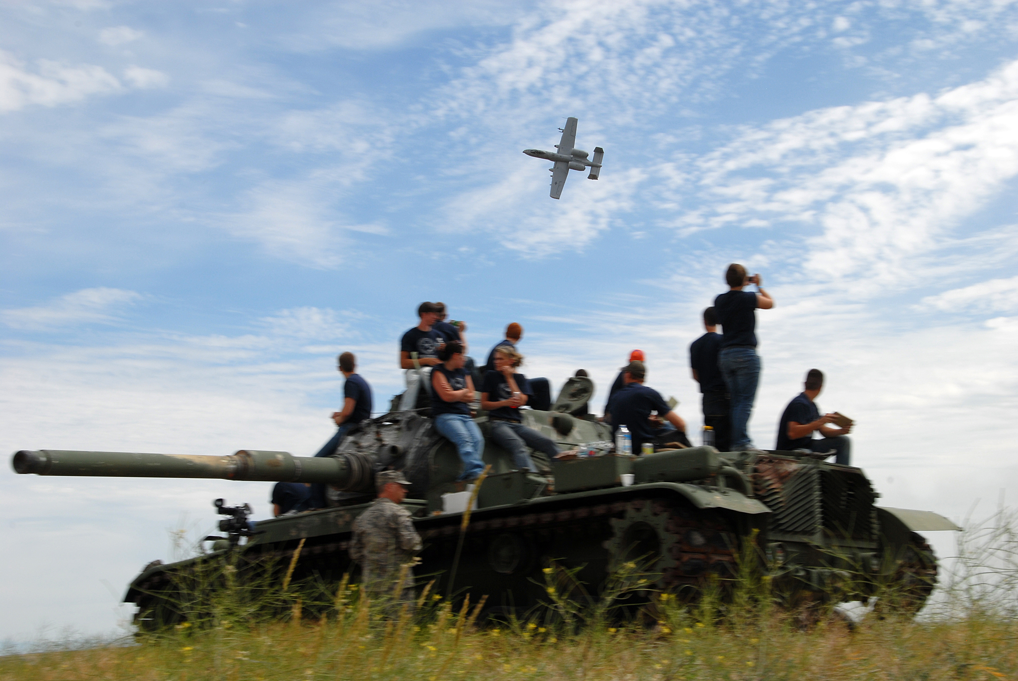 Wing's newest members see A-10's up close