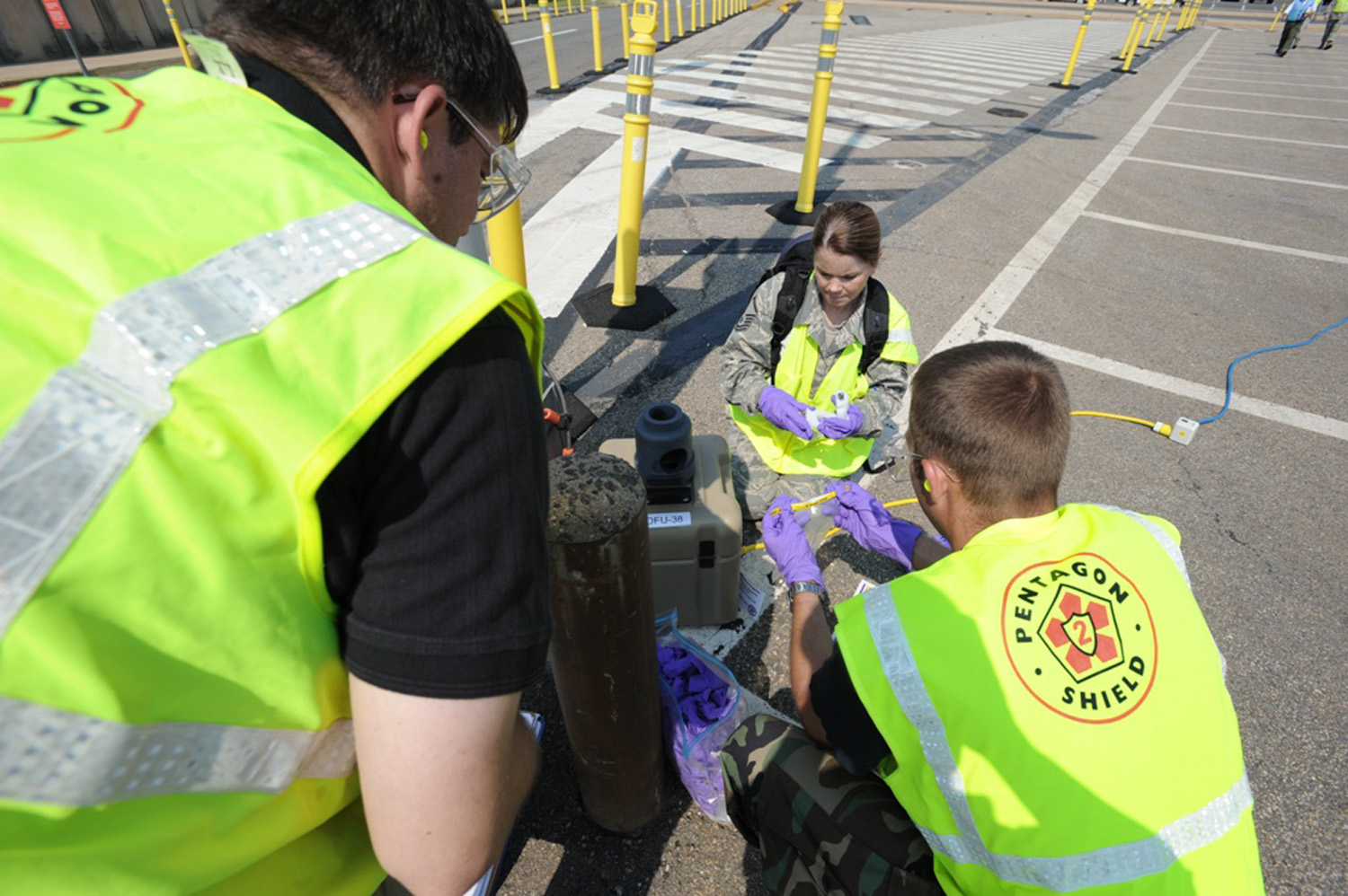 District of Washington officials provide fast, safe evacuation for ...