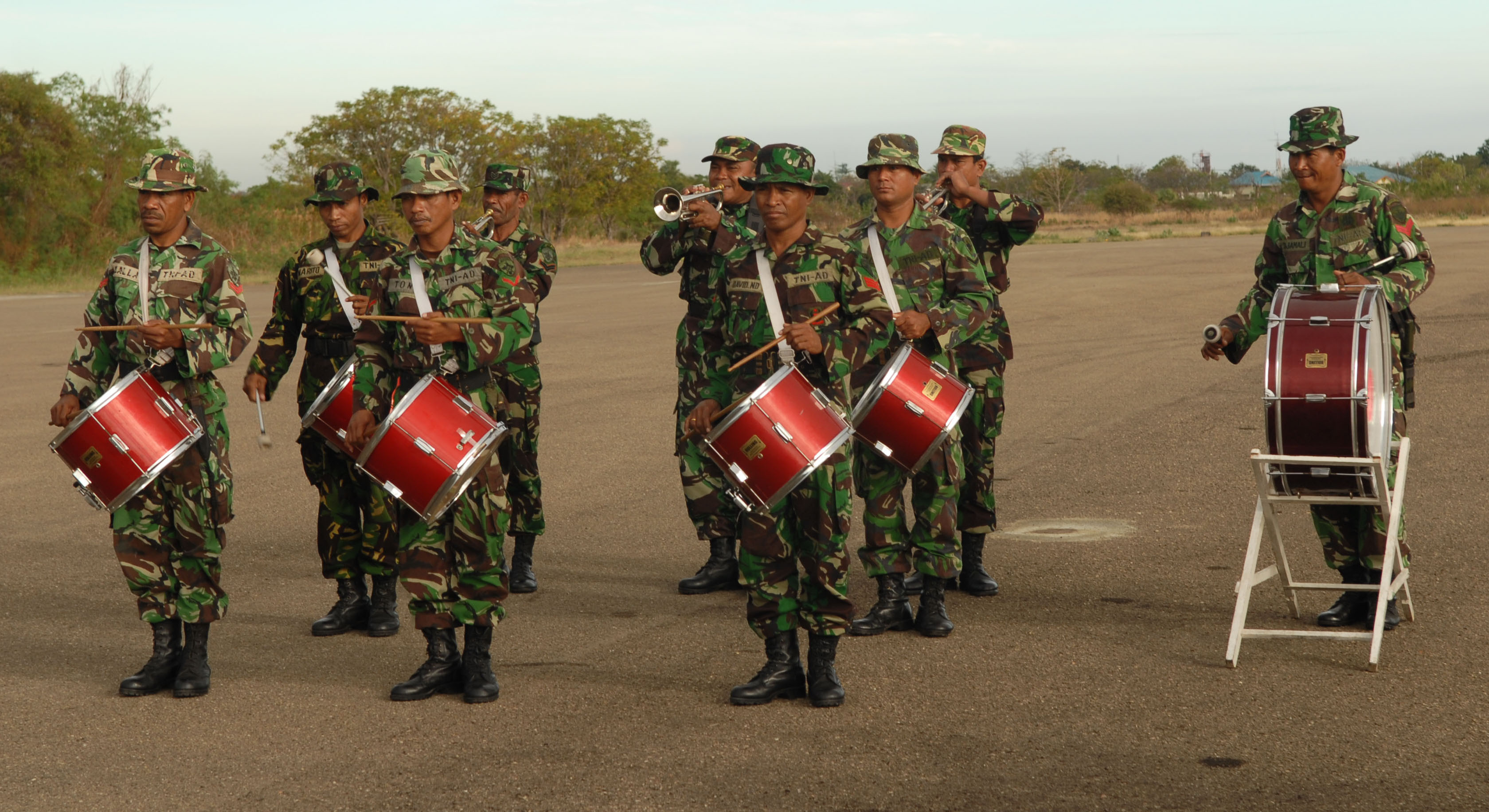 Countries join for Pacific Angel closing ceremony > Pacific Air Forces ...