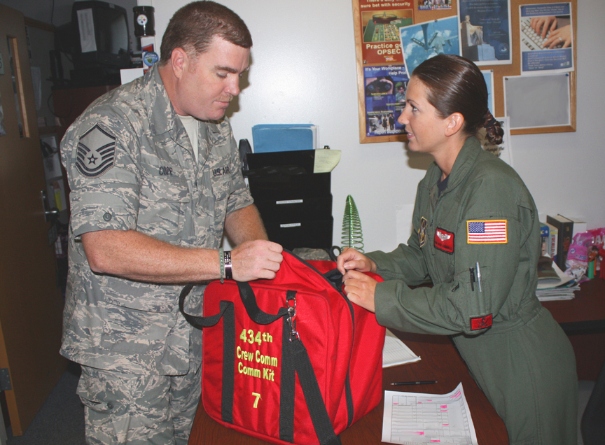 Copp named top combat crew comm SNCO > Grissom Air Reserve Base ...
