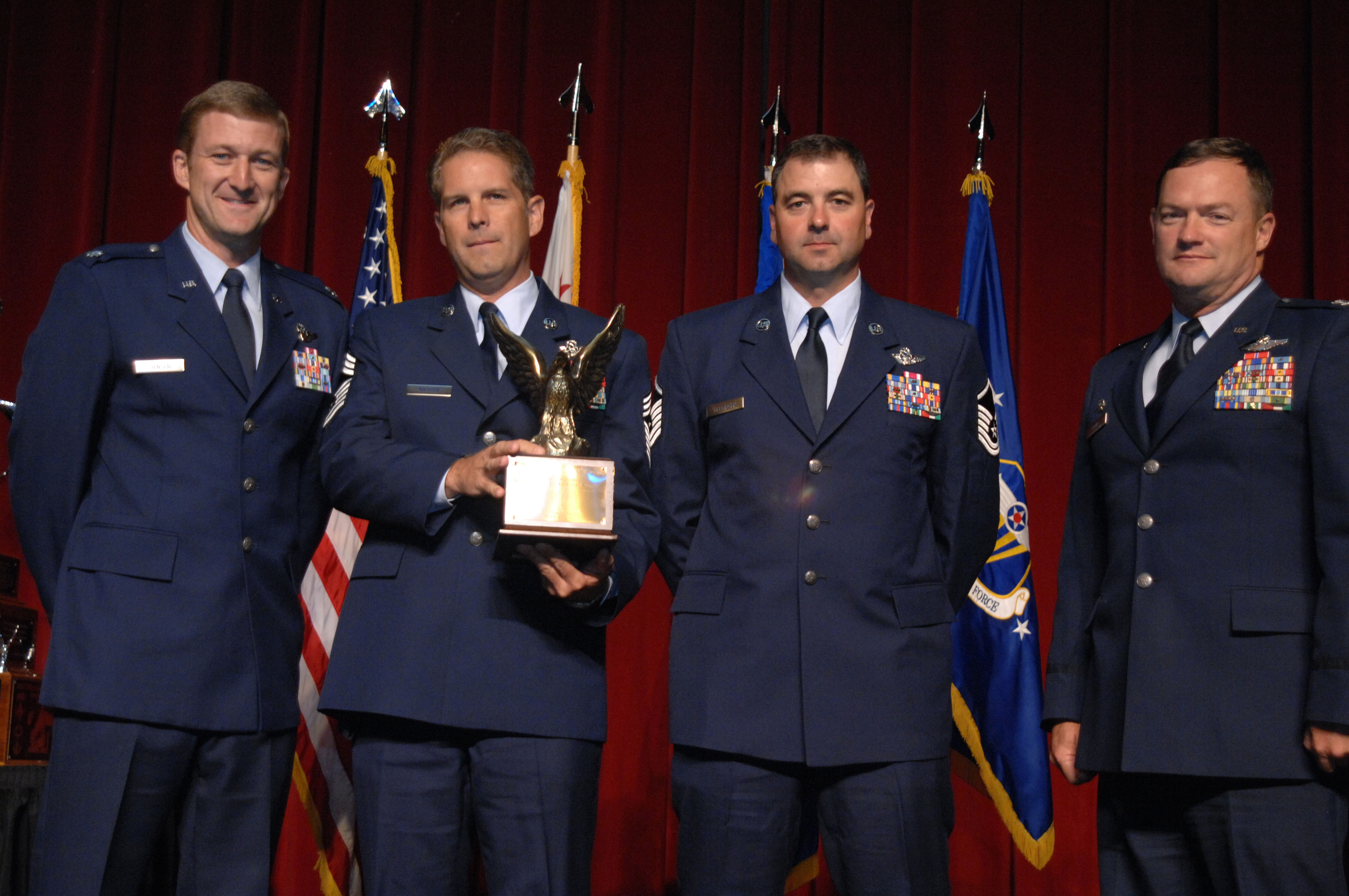 Raincross Trophy Dinner honors best in Fourth Air Force > 4th Air Force ...