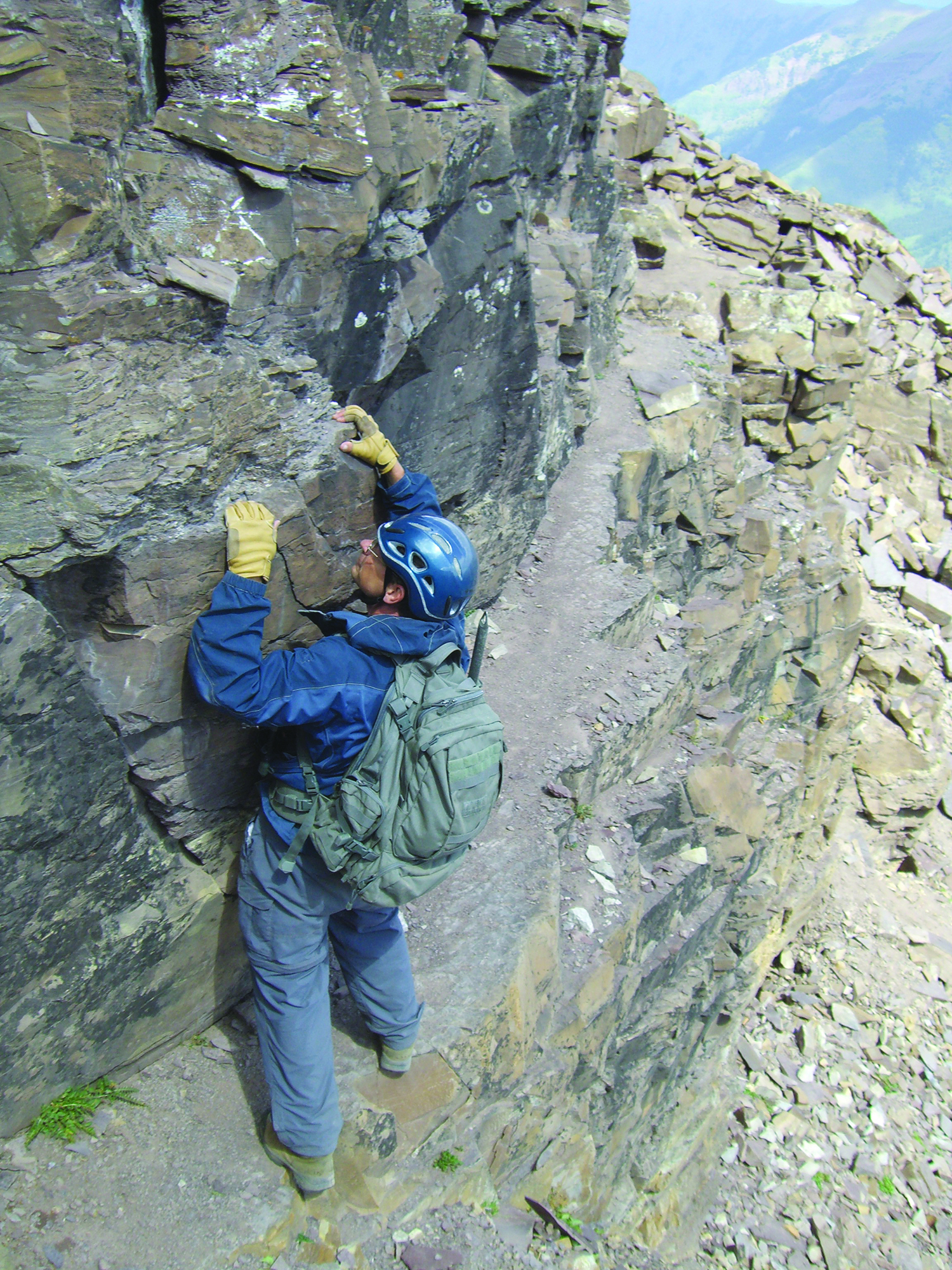 Commander to tackle 'serious mountain' > Robins Air Force Base ...