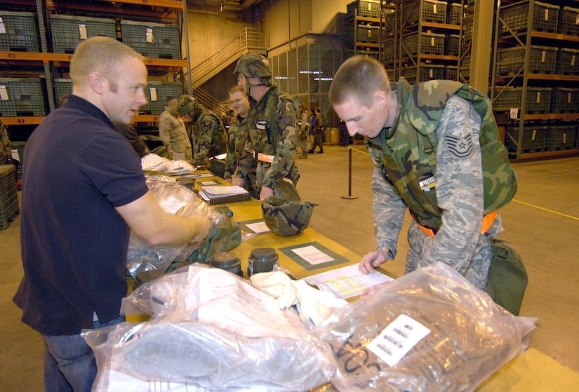 Logistics Readiness Squadrons load Air Force for deployments > Tinker ...
