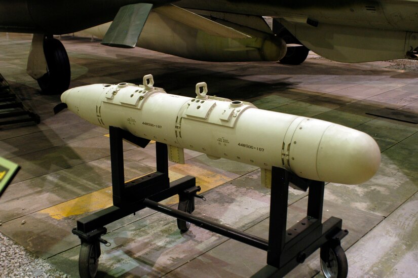 ALQ-71 Electronic Countermeasures (ECM) Pod > National Museum of the ...