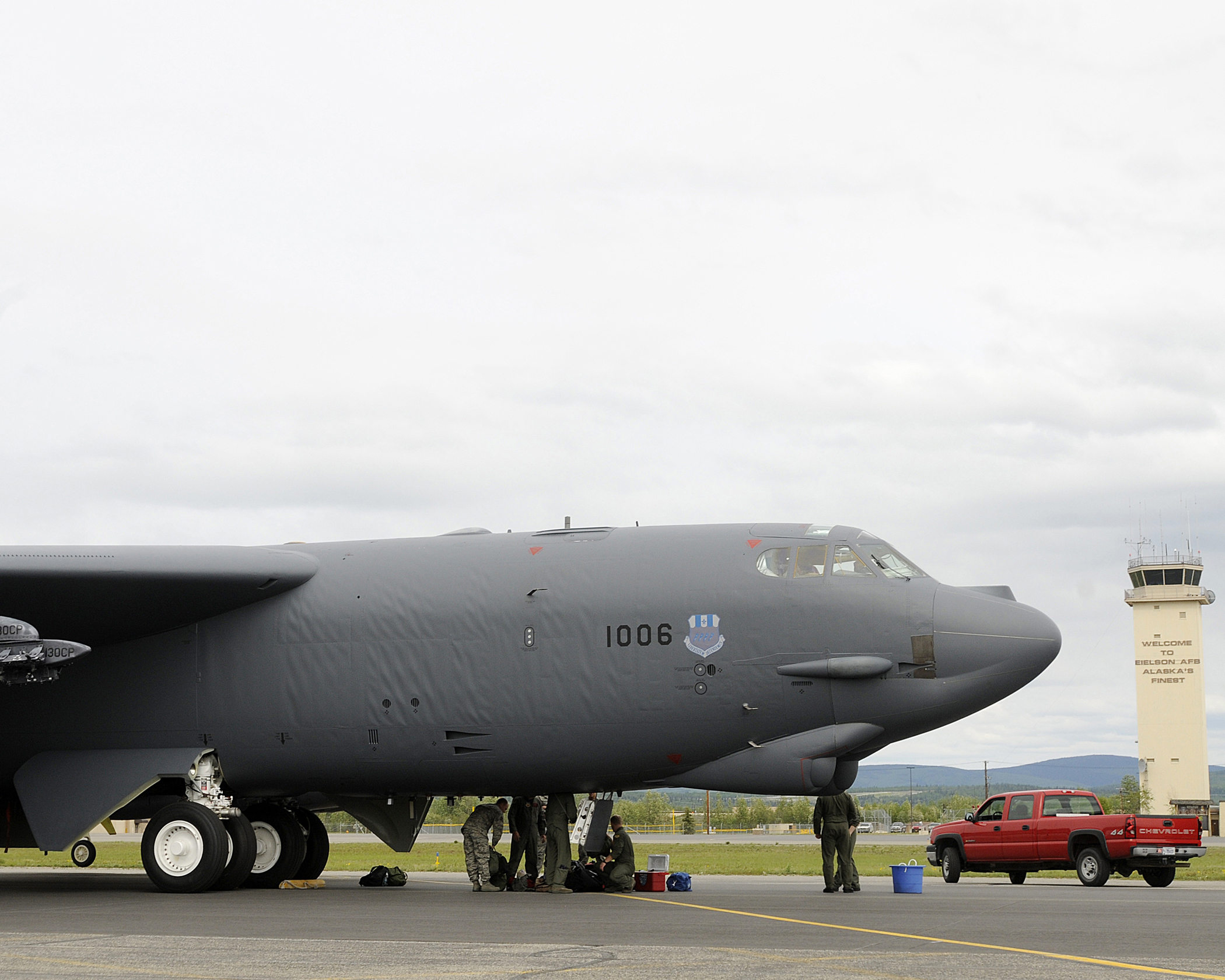 Buff's arrive for Northern Edge 2009 > Pacific Air Forces > Article Display