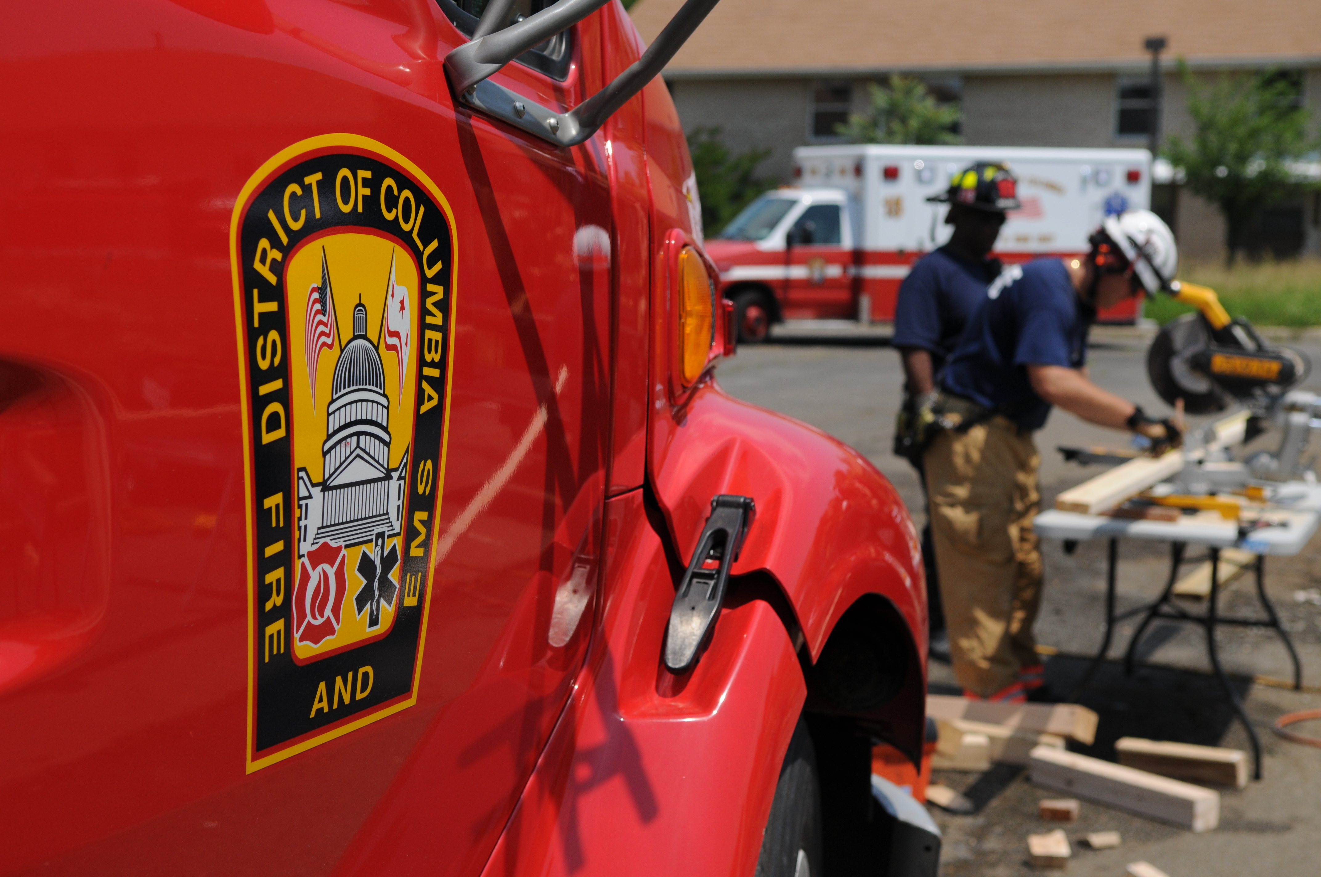 NDW and D.C. Fire Departments conduct joint training > Air Force ...