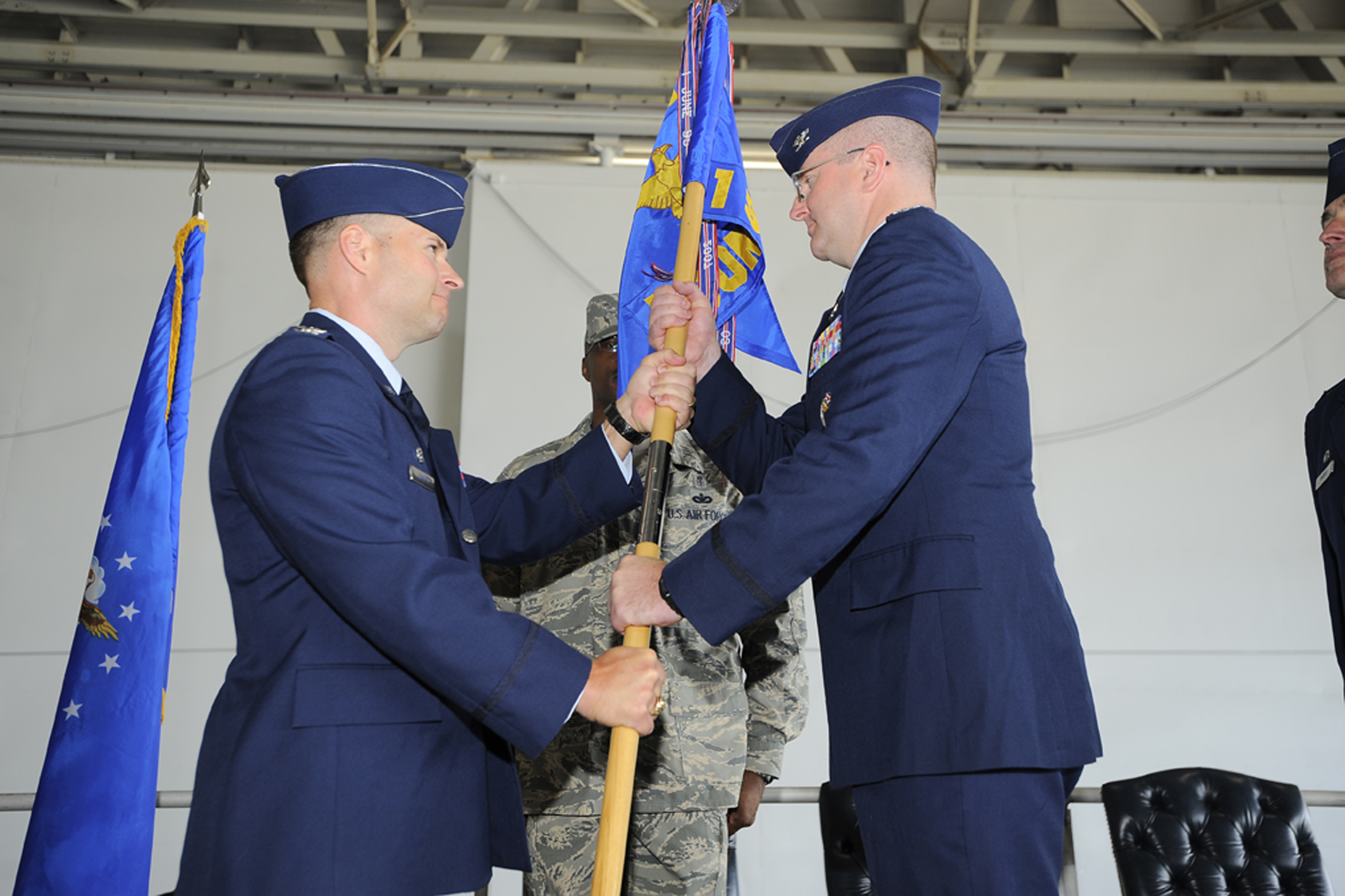 1 SOW welcomes new 1 SOMDG commander > Hurlburt Field > Article Display