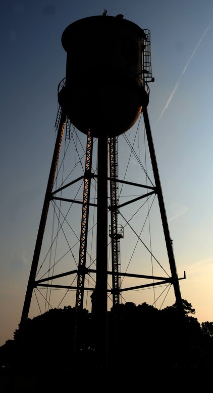 Water tower tear down > Joint Base Langley-Eustis > Article Display