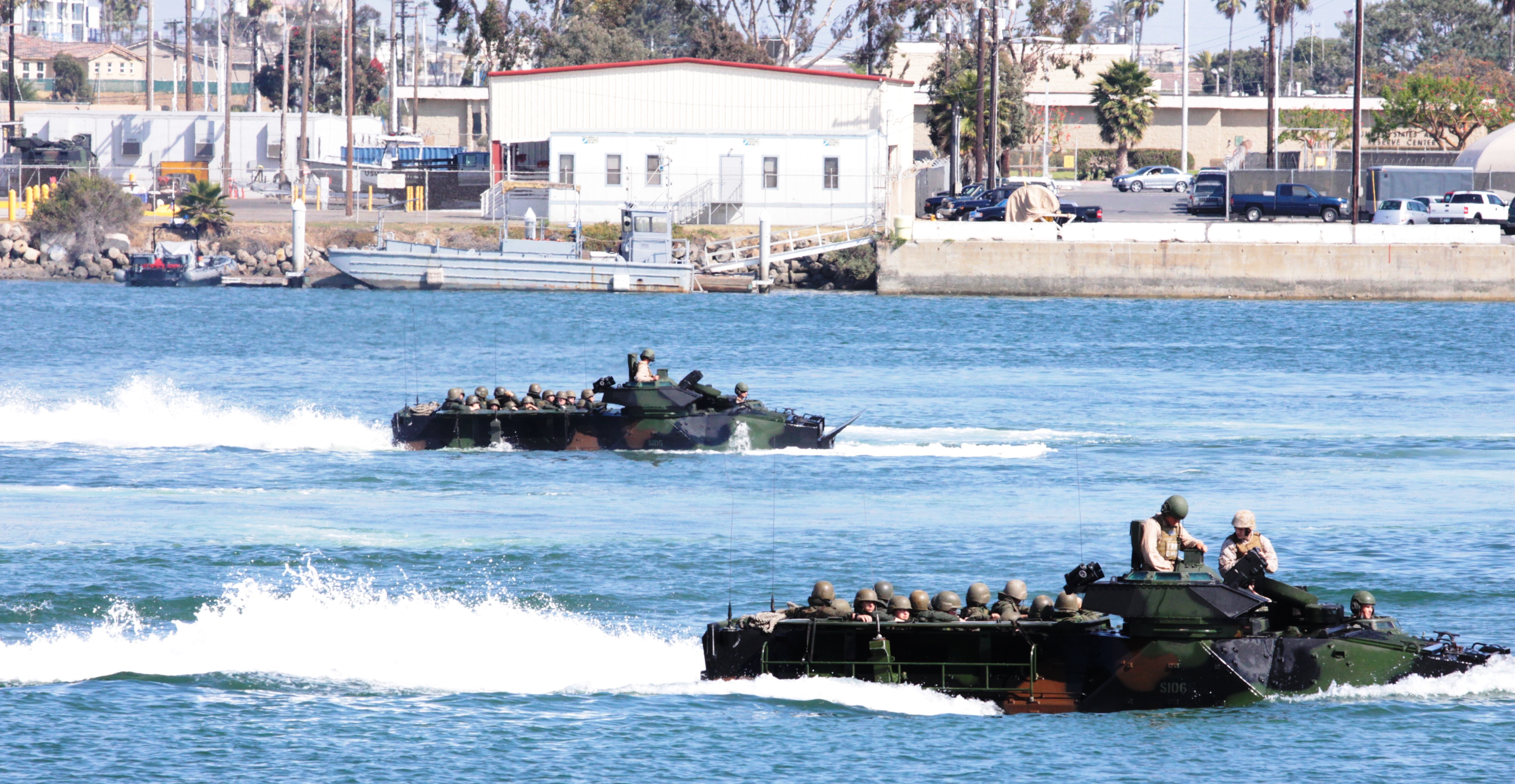 Students rave about Pendleton waves > United States Marine Corps ...