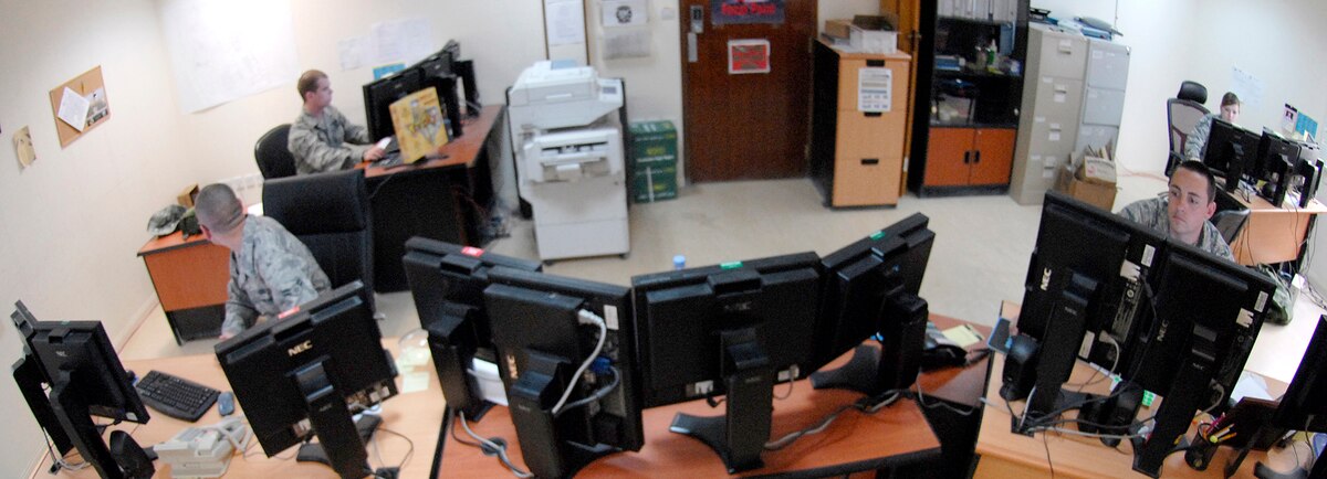 Communications Focal Point: first stop for comm issues > U.S. Air ...