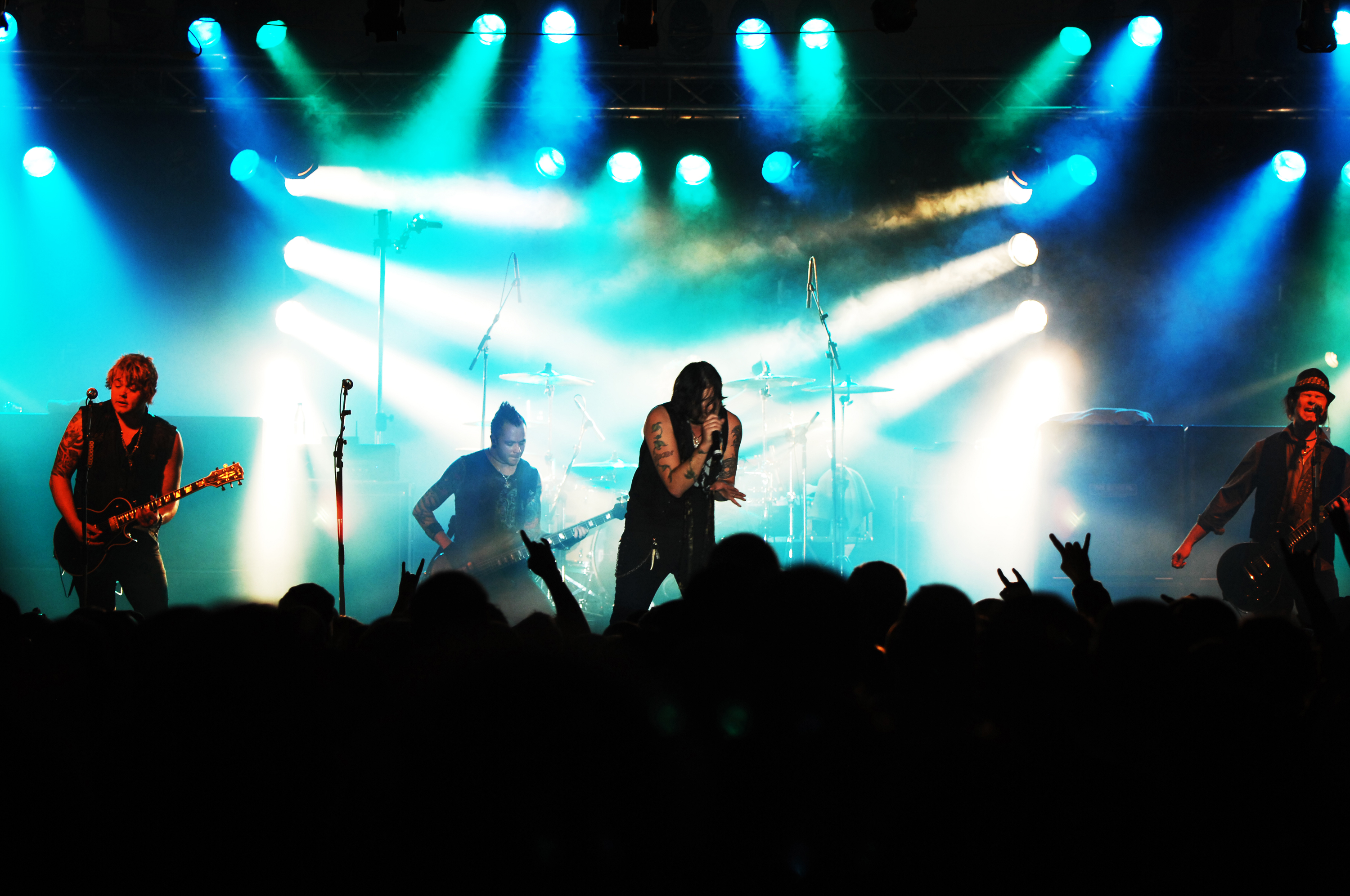 Rock band Hinder performs for servicemembers
