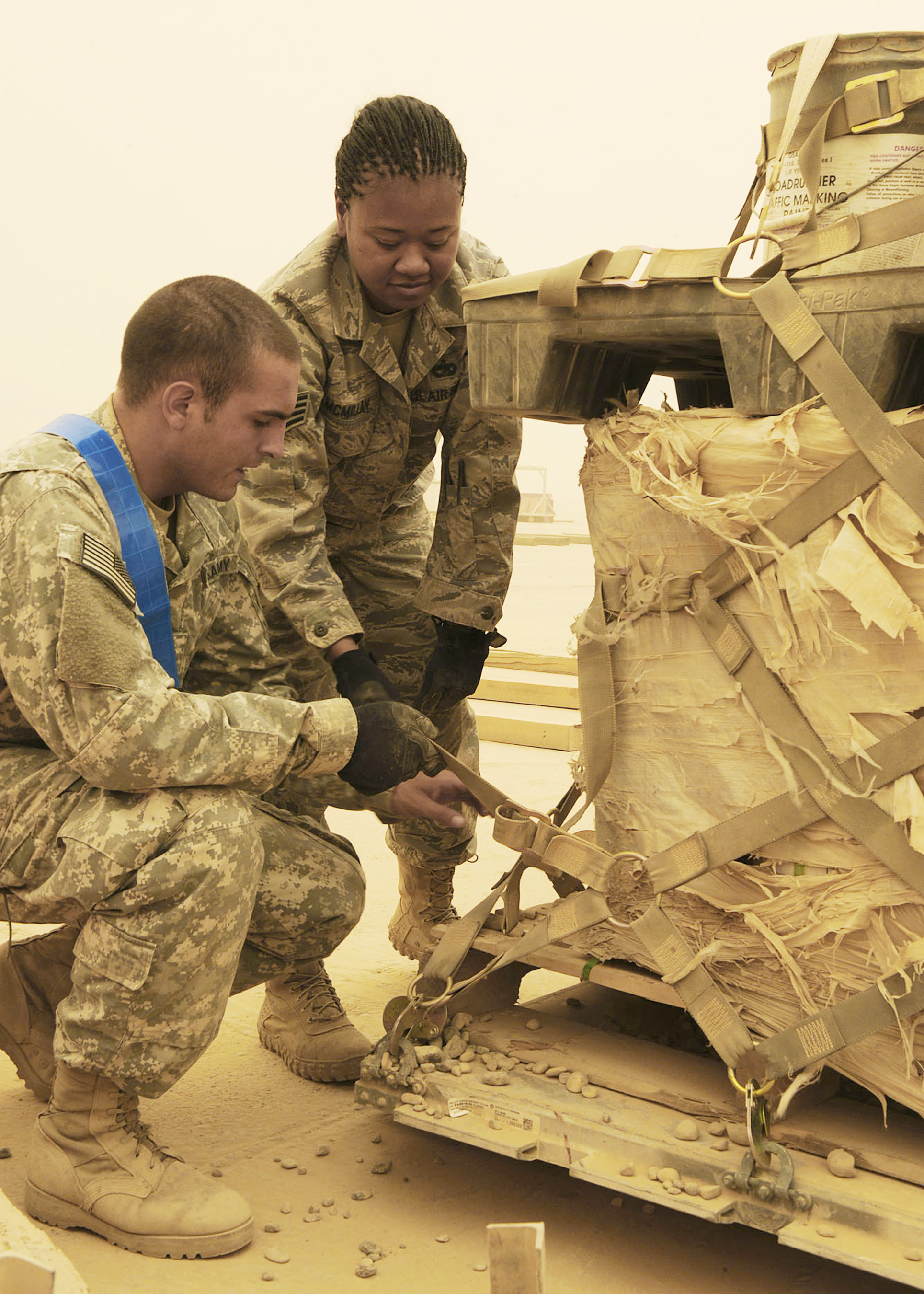 Airmen take reins on Army cargo movement mission > Air Force > Article ...