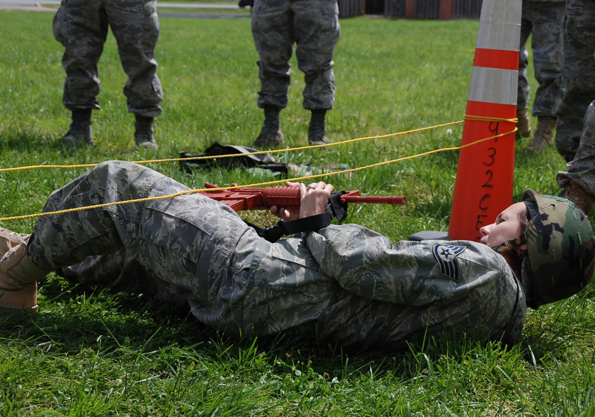 Reverse low crawl > 932nd Airlift Wing > Article Display