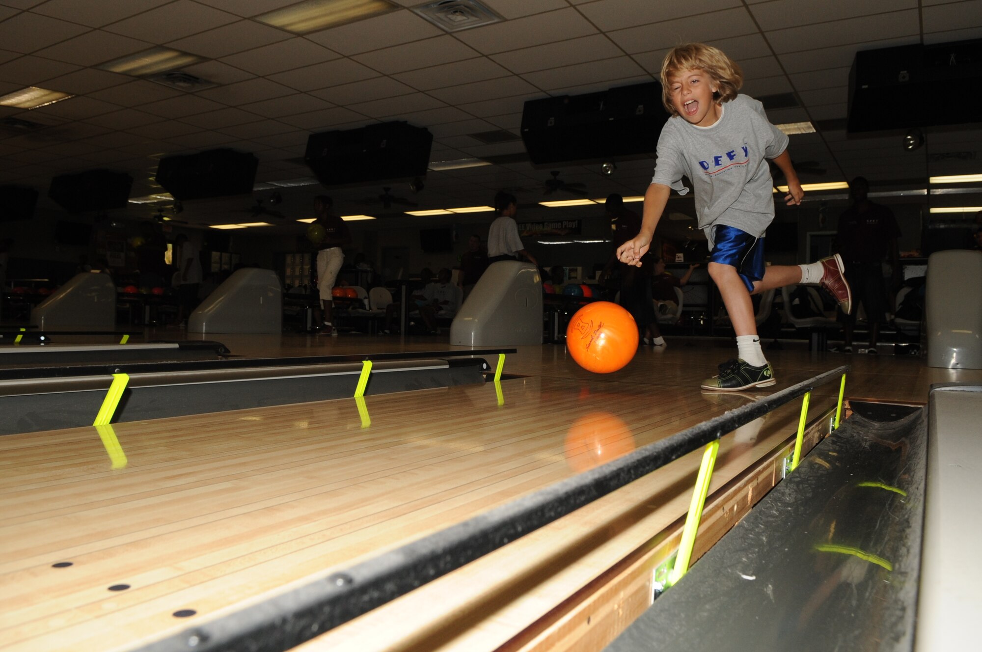 DEFY teaches children to just say no > MacDill Air Force Base > Display