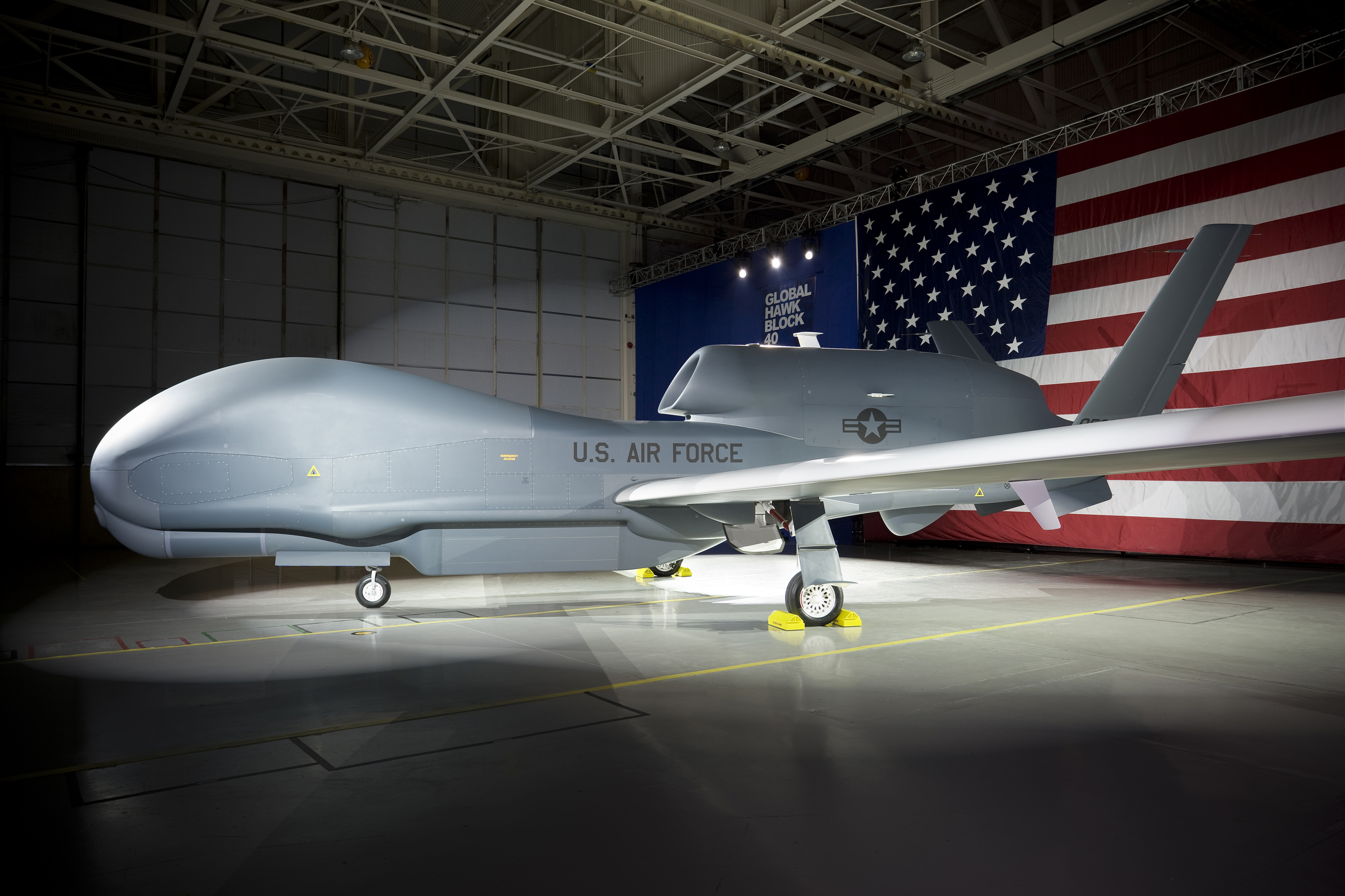 Global Hawk Block 40 rollout > Edwards Air Force Base > Article View