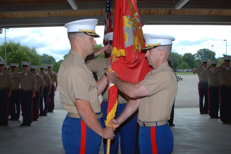 RS welcomes new commander > Marine Corps Recruiting Command > Article