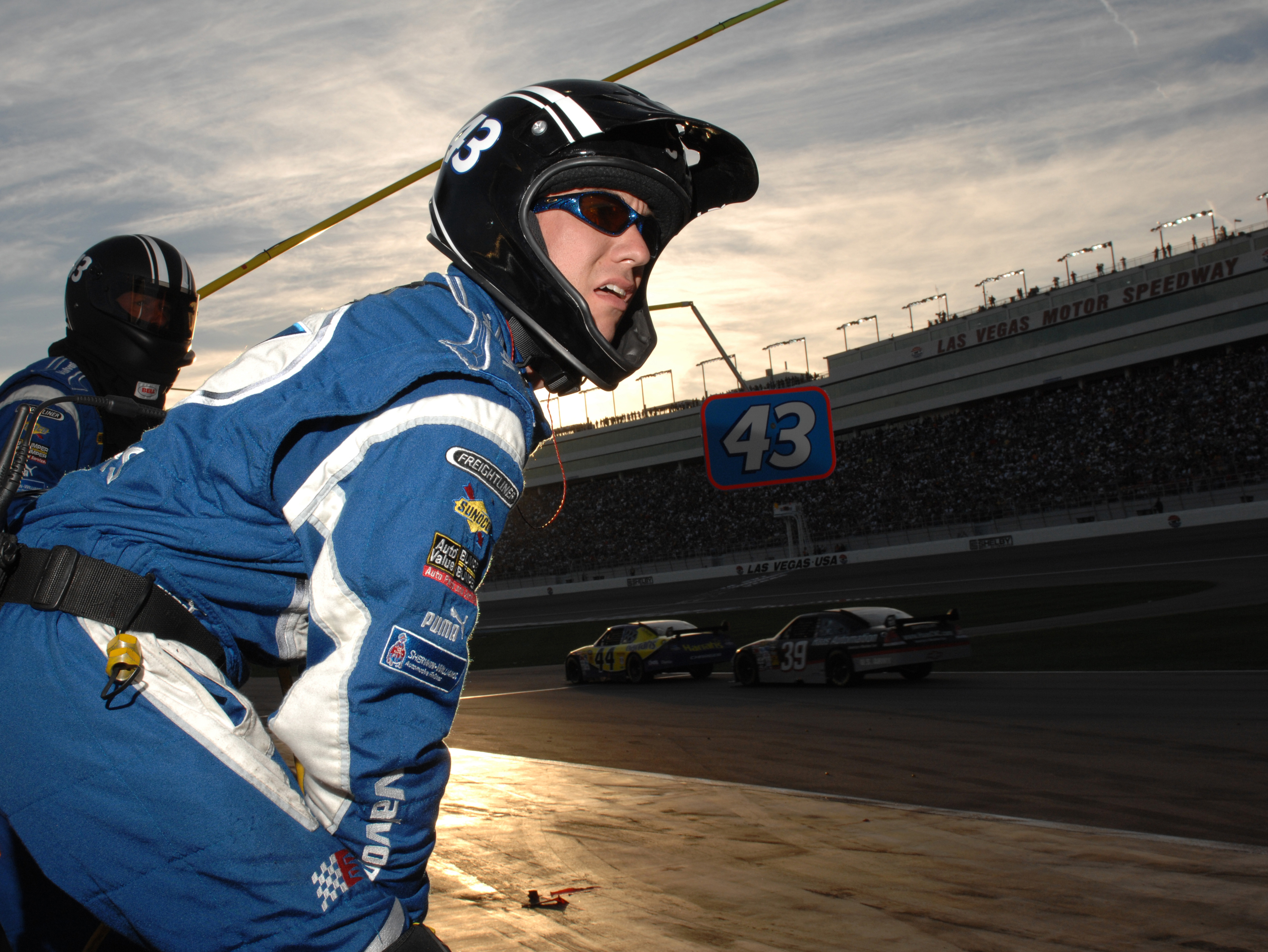 Air Force on display at NASCAR > Air Combat Command > Article Display