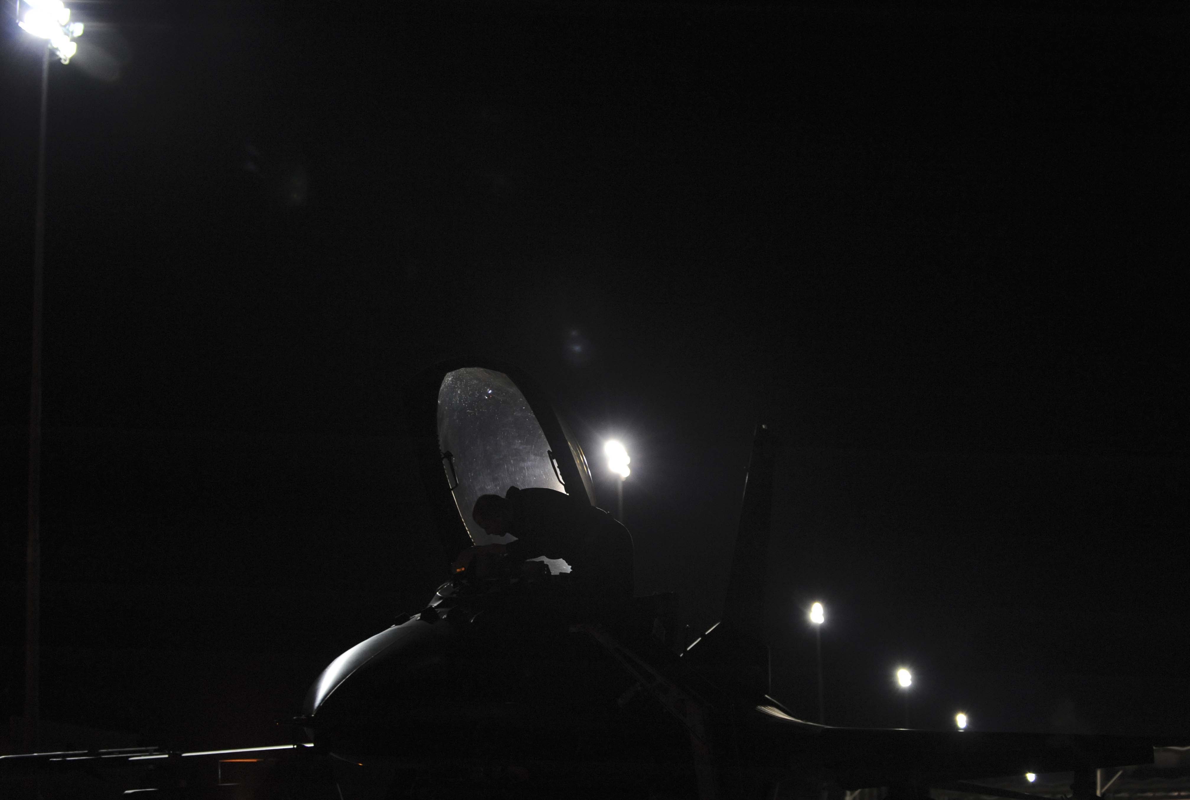 Nighttime operations > Nellis Air Force Base > Article Display