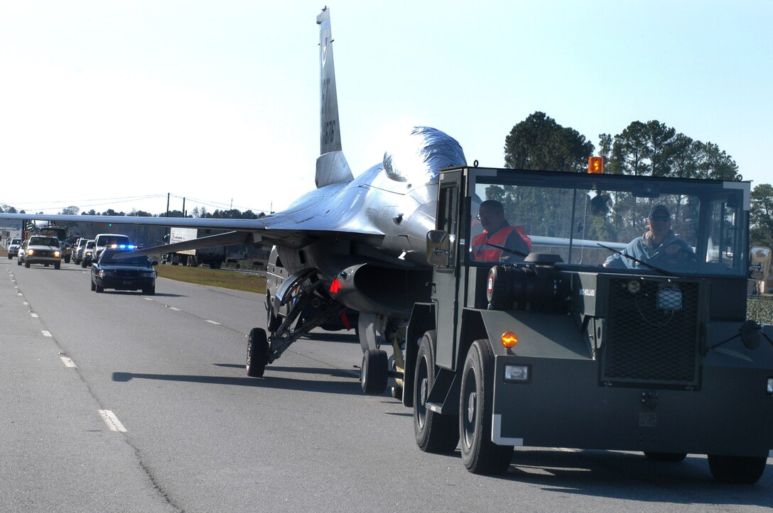 F-16 Towing