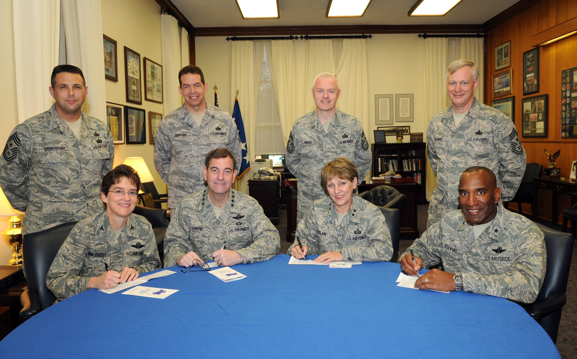 Senior leaders kick-start Randolph AFAF > Air Education and Training ...