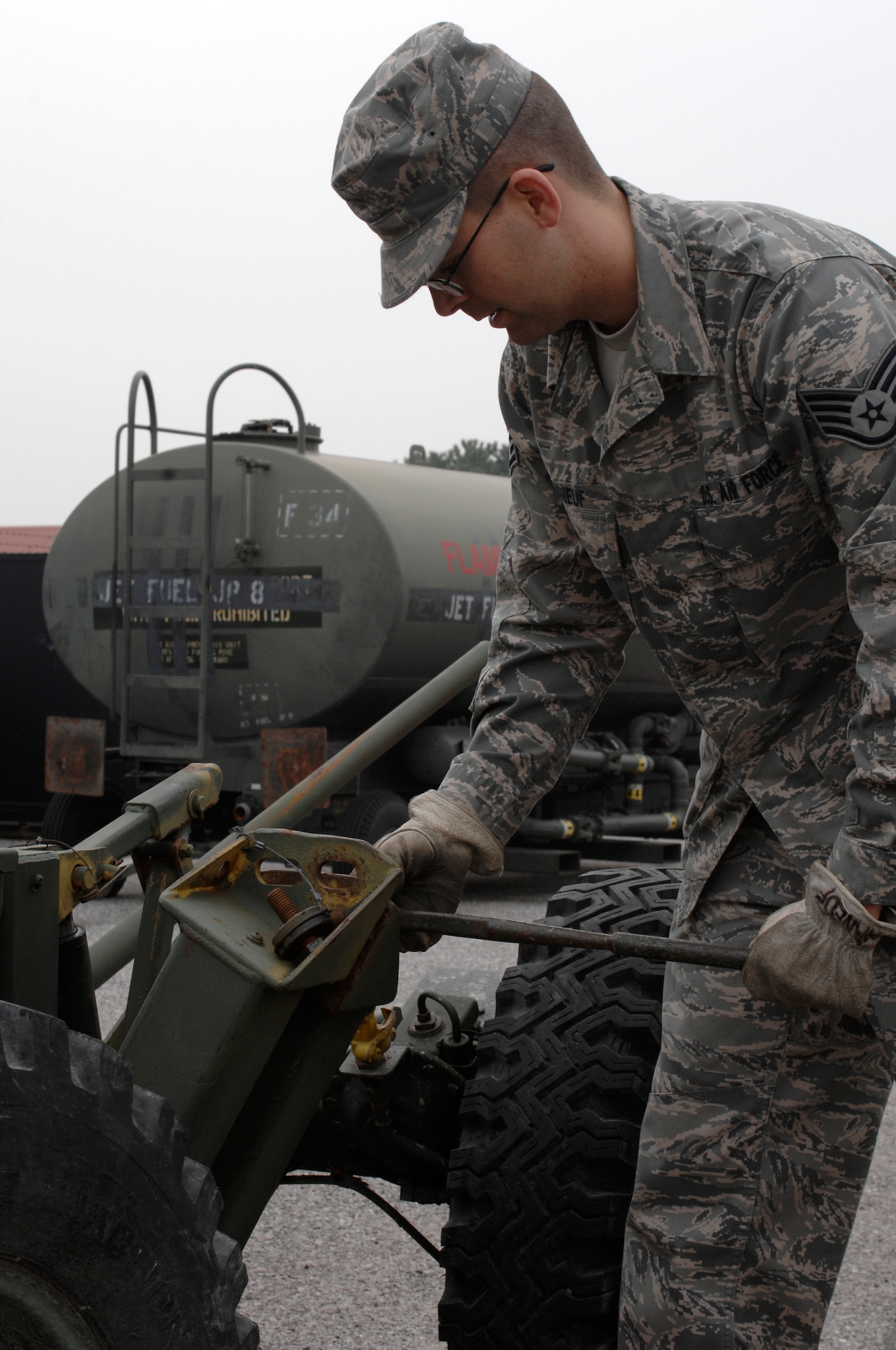 Satellite drop-off > Aviano Air Base > News Display