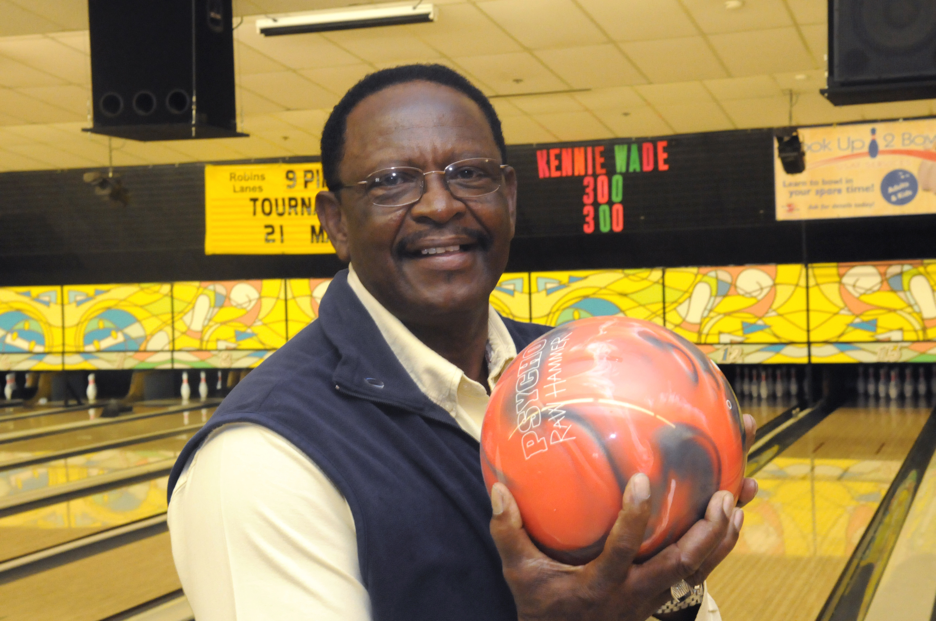 Bowler rolls two 300s in same session > Robins Air Force Base > Article ...