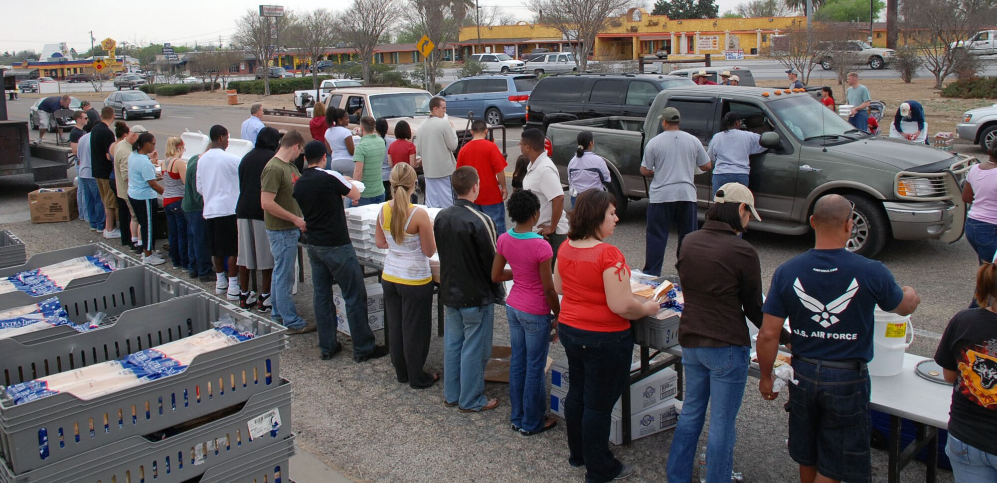 Del Rio, Laughlin team-up for brisket fundraiser > Laughlin Air Force ...