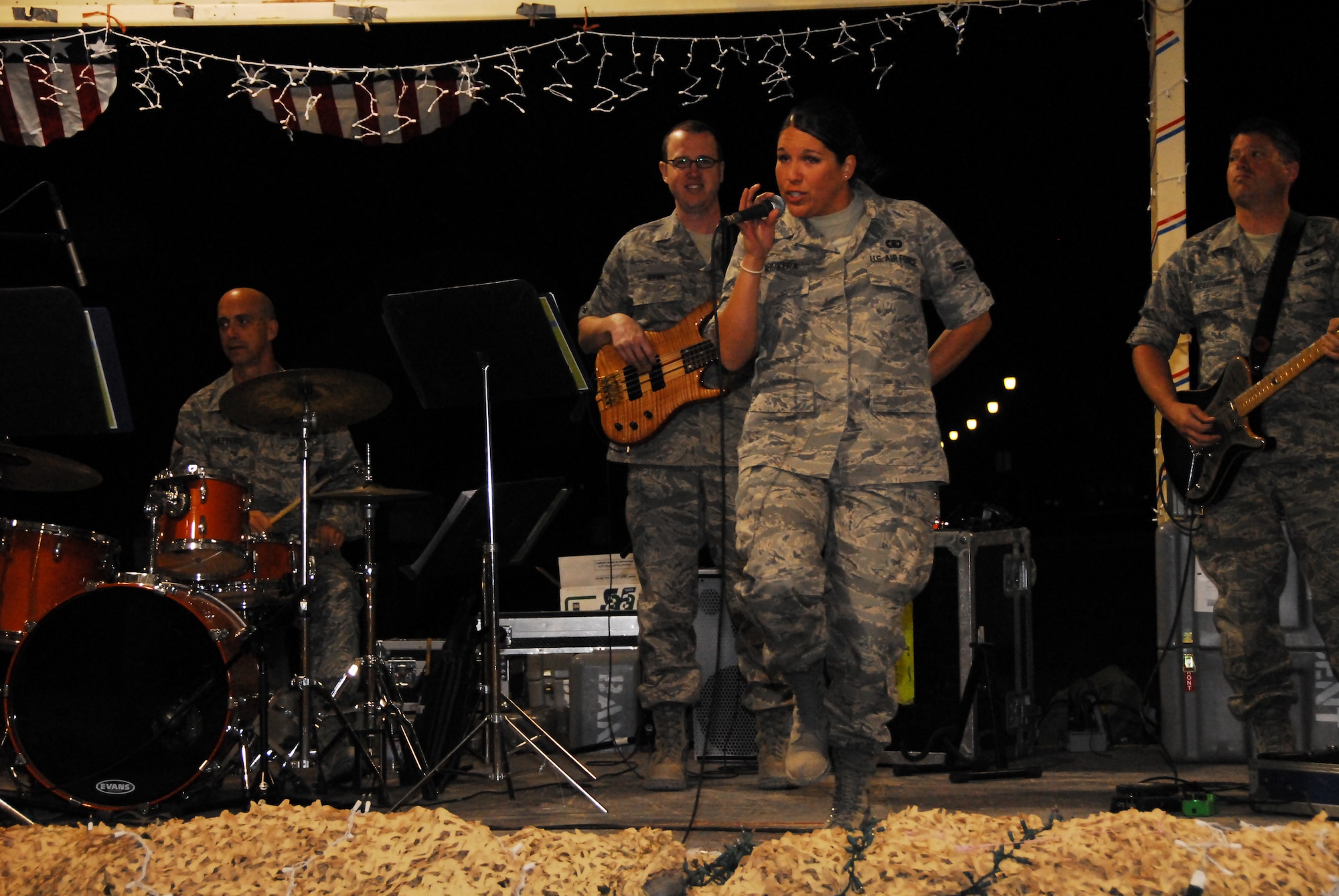 Oasis rocks the Rock > U.S. Air Forces Central > Display