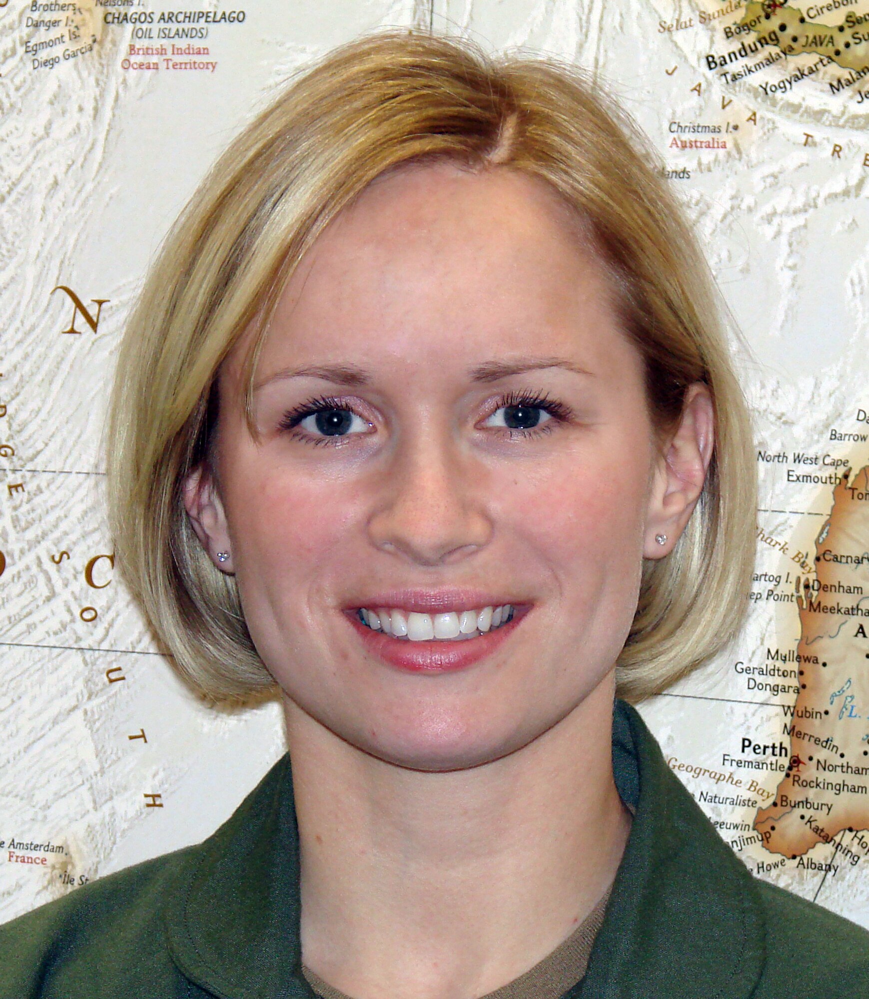Vance Warrior of the Week -- Capt. Tara J. Erlandson > Vance Air Force ...