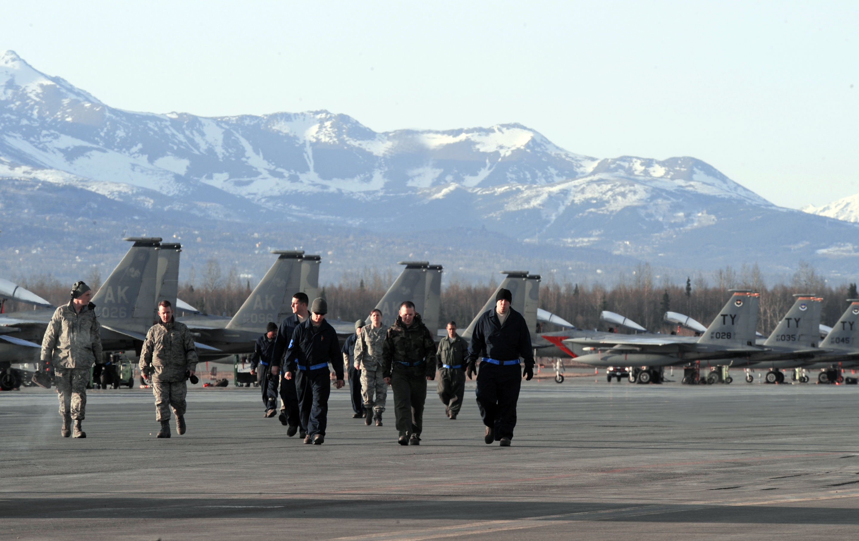 Maintainers keep Red Flag-Alaska jets flying > Air Force > Article Display