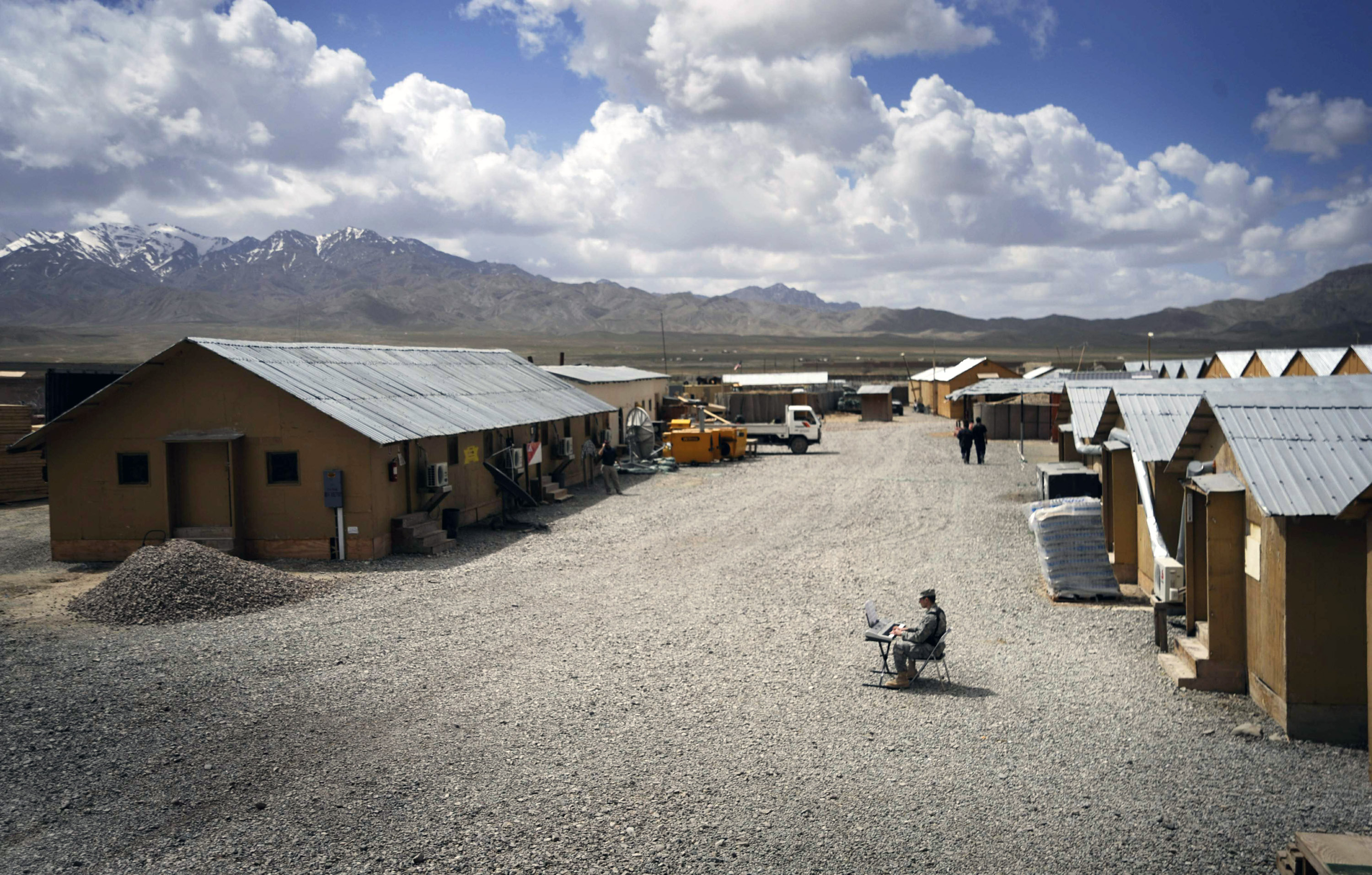 NCO brings calm over camp, Beethoven brings in buyers > Air Force > Display