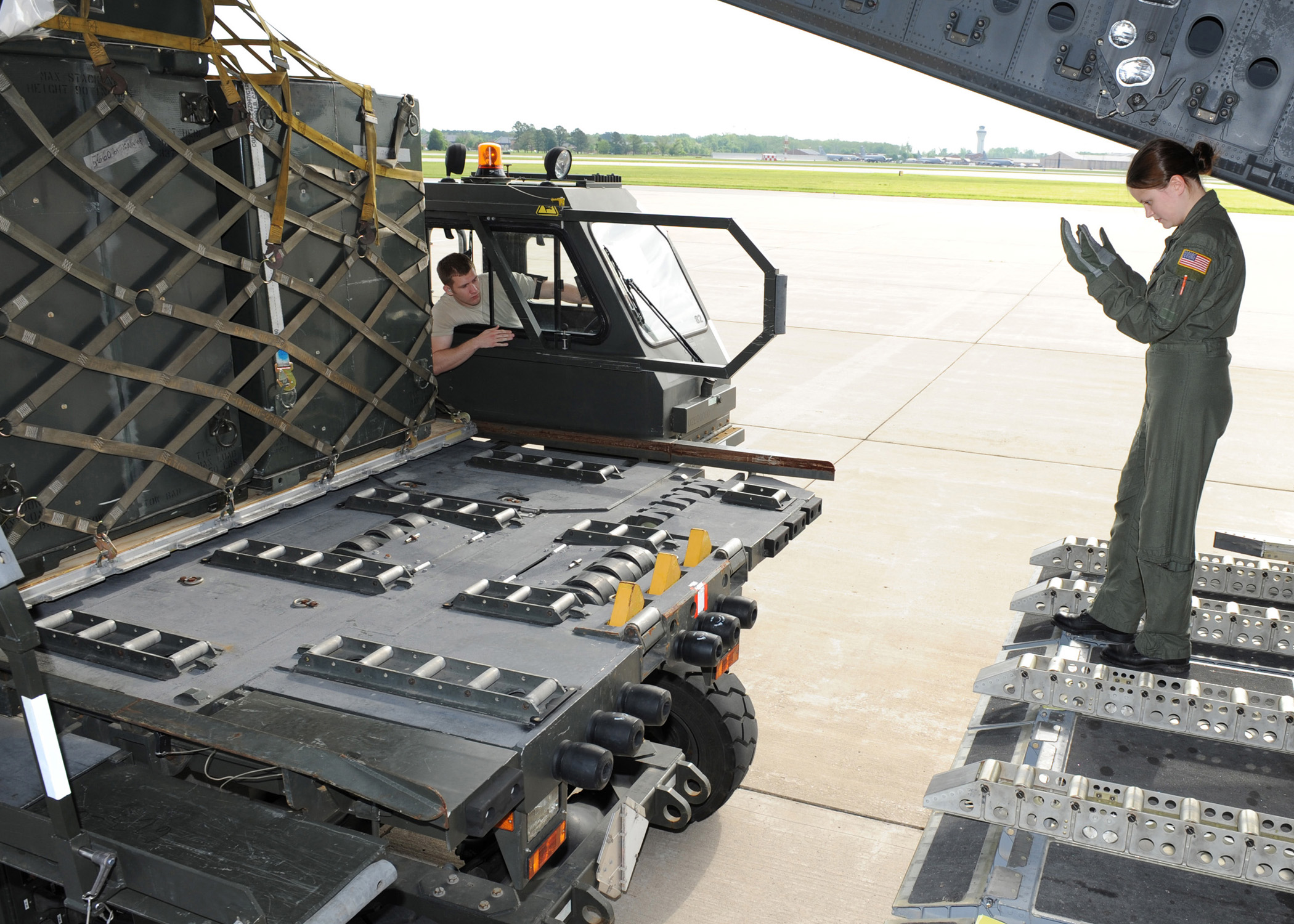 Airmen depart for Volk Field training exercise > Scott Air Force Base ...