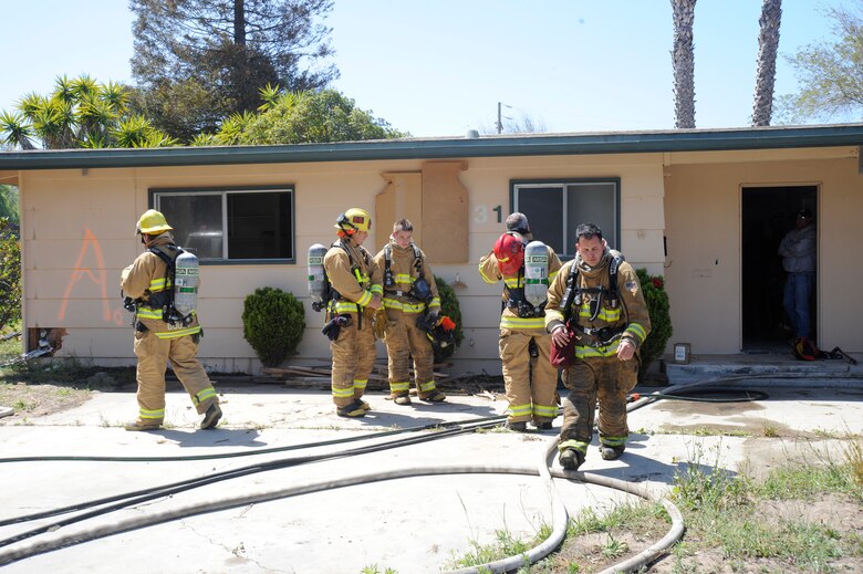 Vandenberg firefighters welcome flame of innovation > Vandenberg Space ...