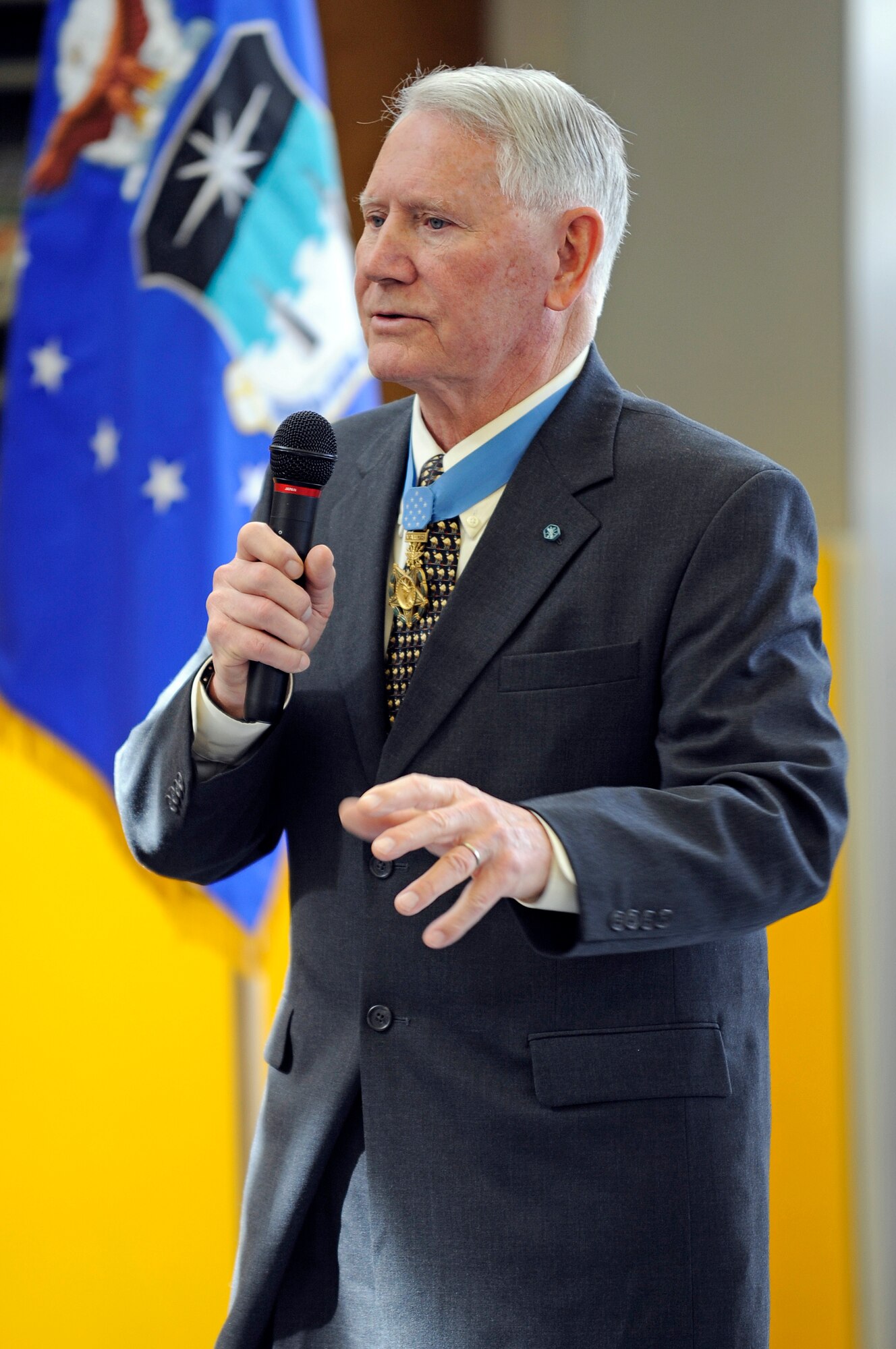 Visions of Valor exhibit honors heroes > United States Air Force ...