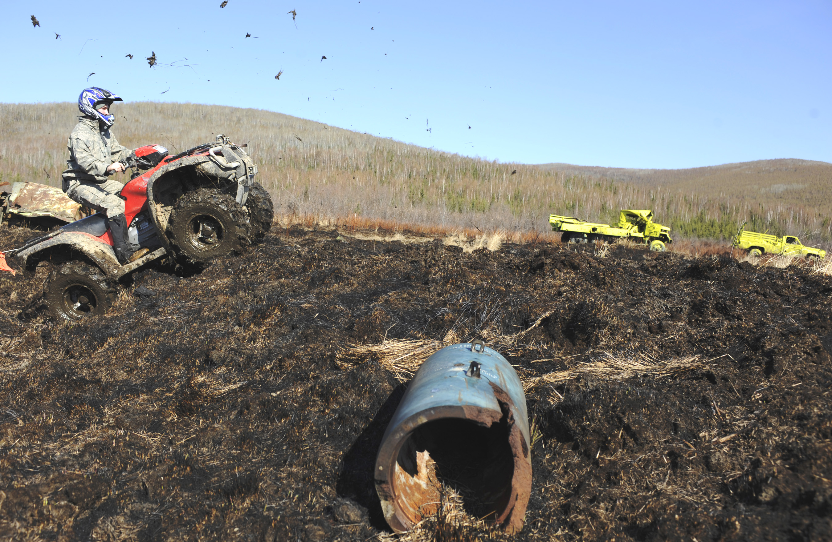 Servicemembers save money by clearing Alaskan bombing range > Air Force ...