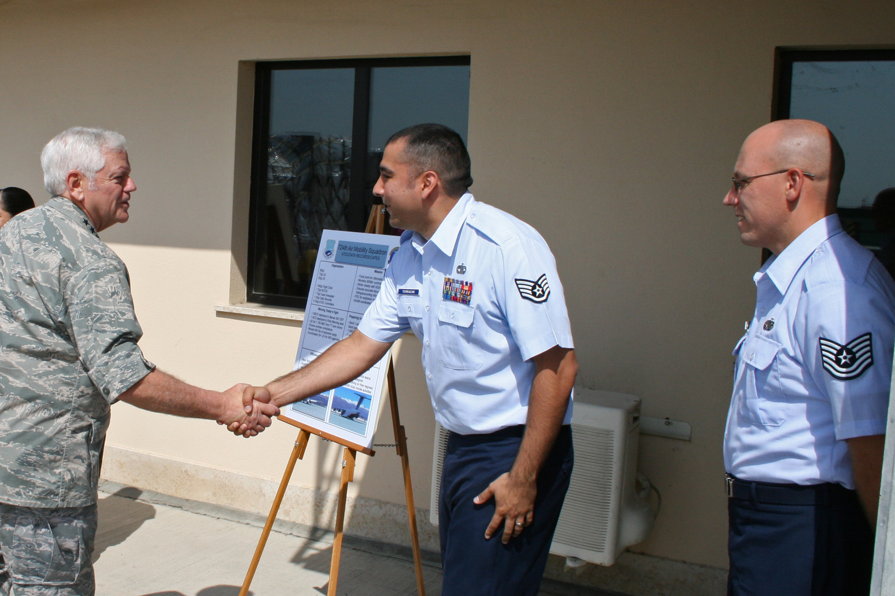 AMC commander visits Aviano > Aviano Air Base > Display