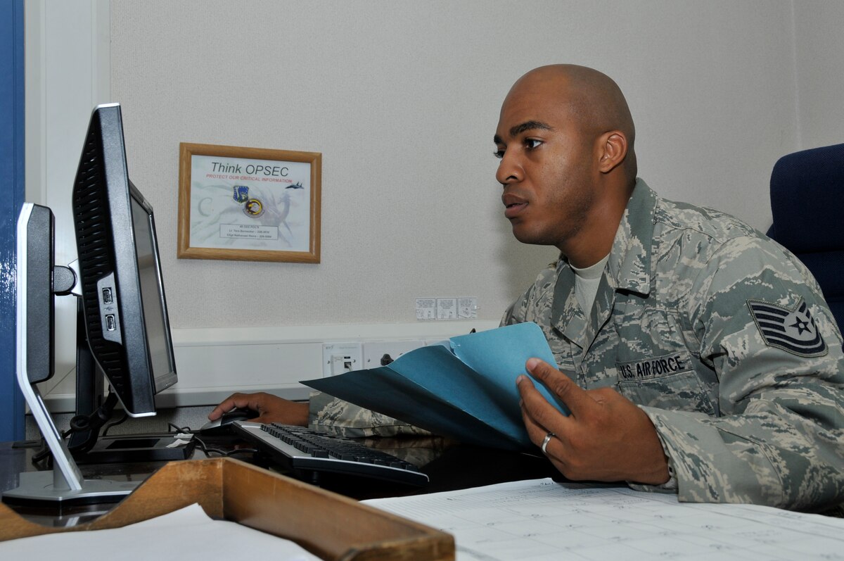 48th OSS NCO exemplifies Air Force core values > Royal Air Force ...