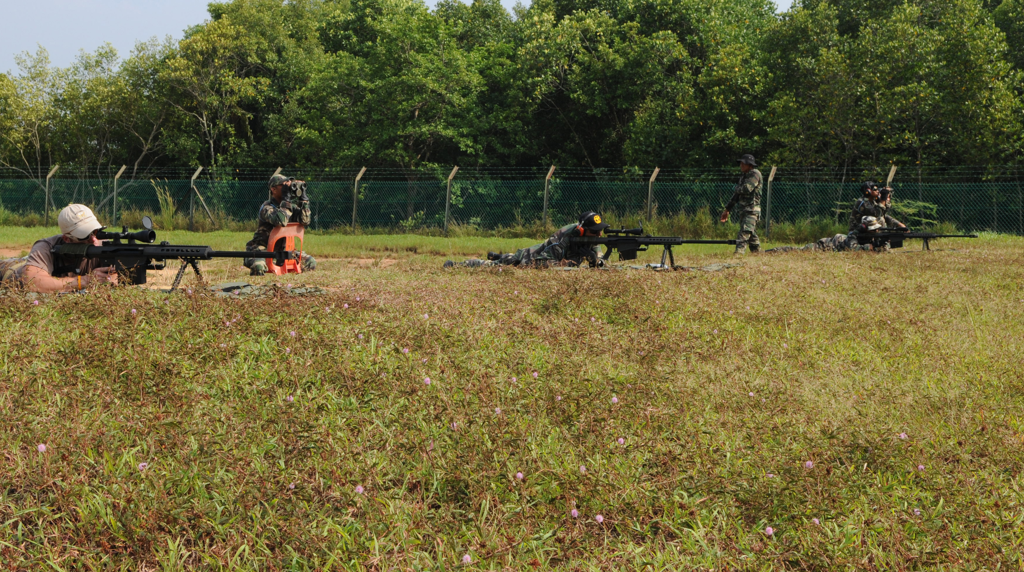 SOG Airmen, RMAF Paskau receive sniper training