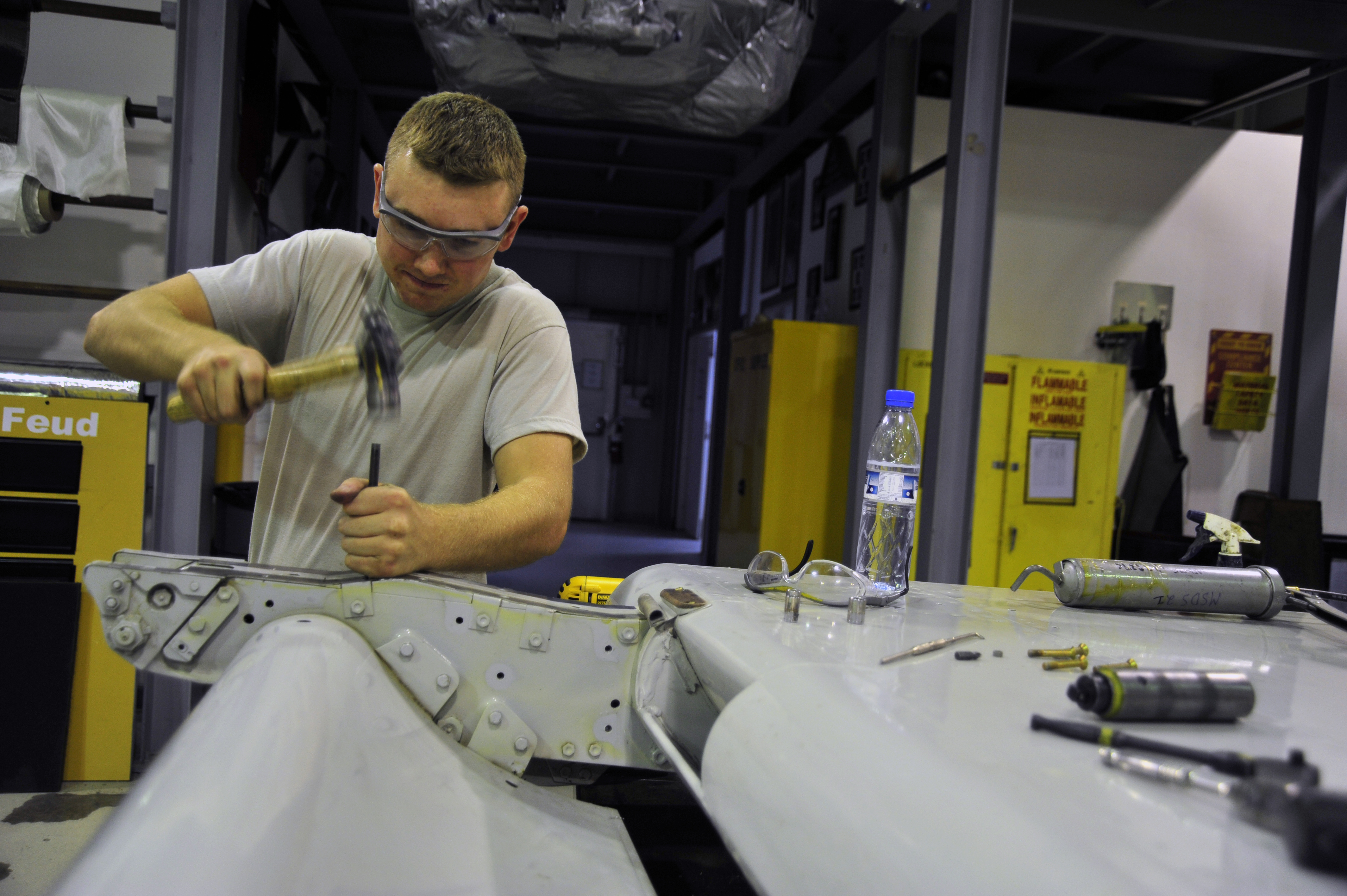 Metal Maintenance > U.S. Air Forces Central > 380AEW Article Display