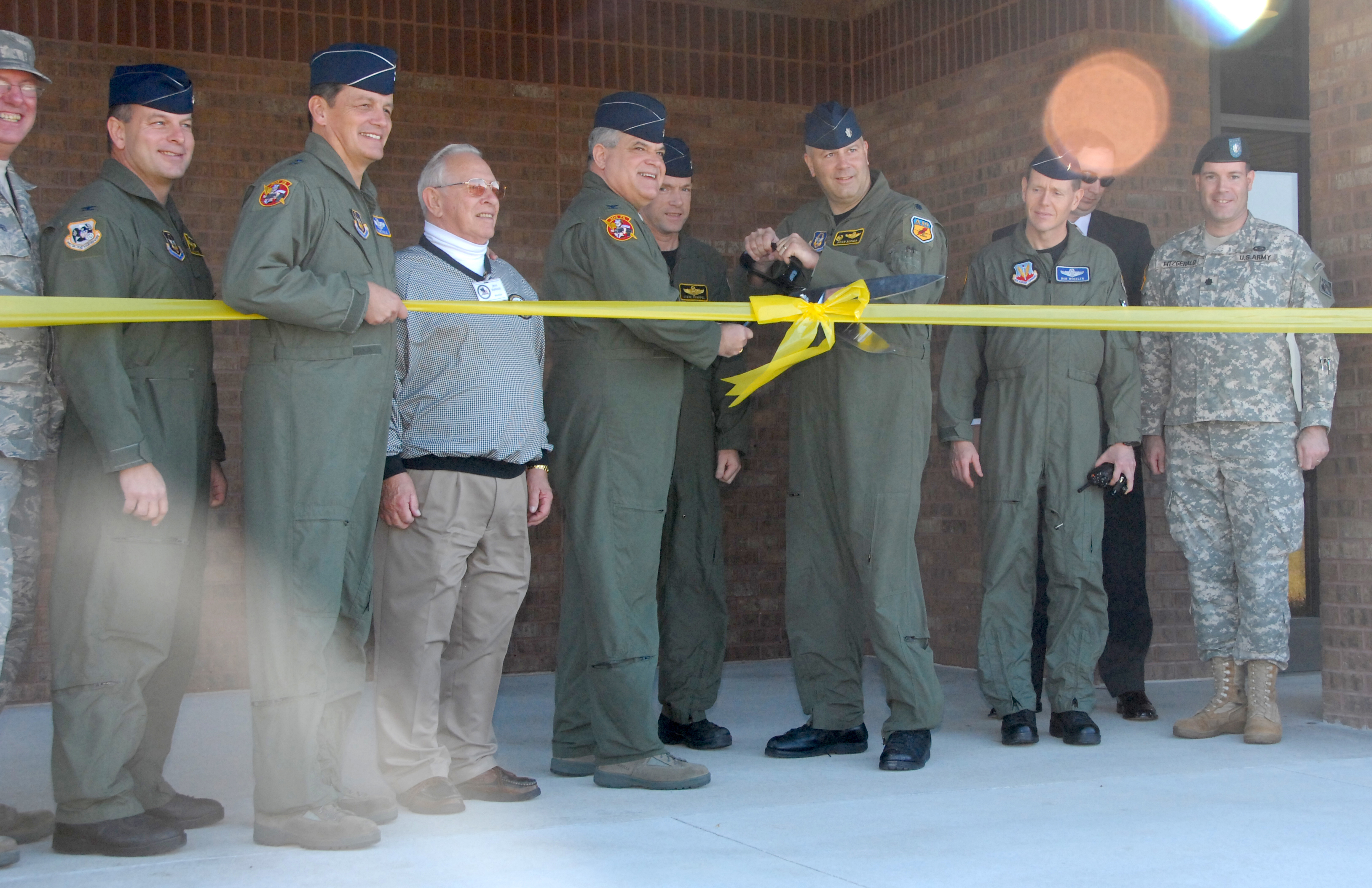 Wing cuts ribbon on new 303rd FS building > 442d Fighter Wing > Article ...