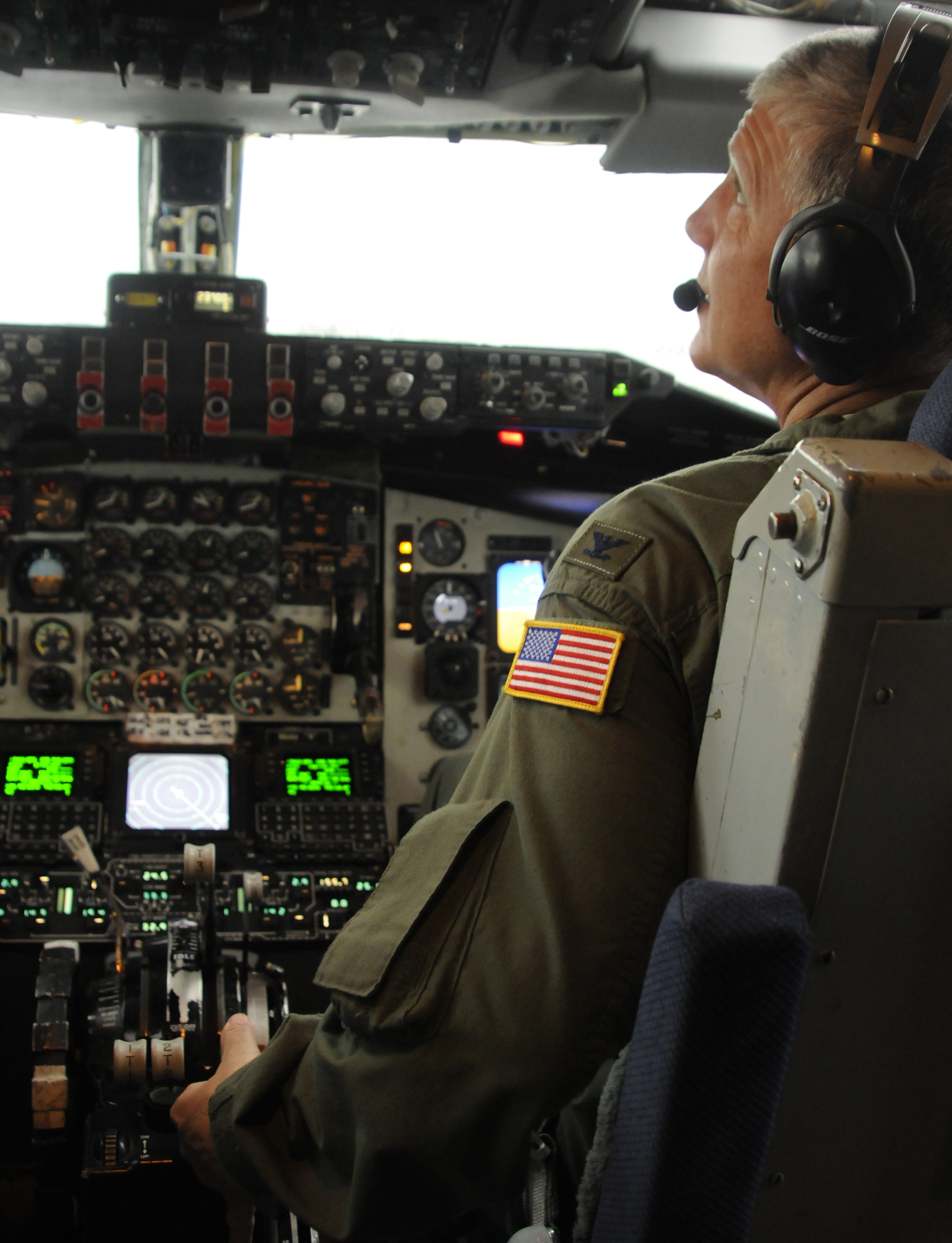 Refuelers extend "gas can" tradition > Air Force > Display